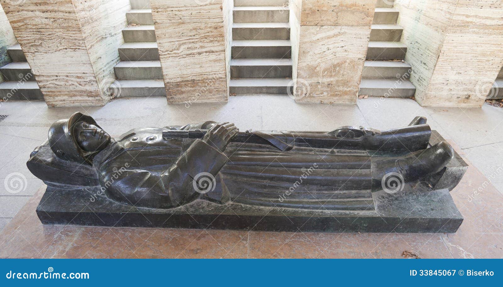 Monument for the Fallen German Soldiers Editorial Photography - Image ...