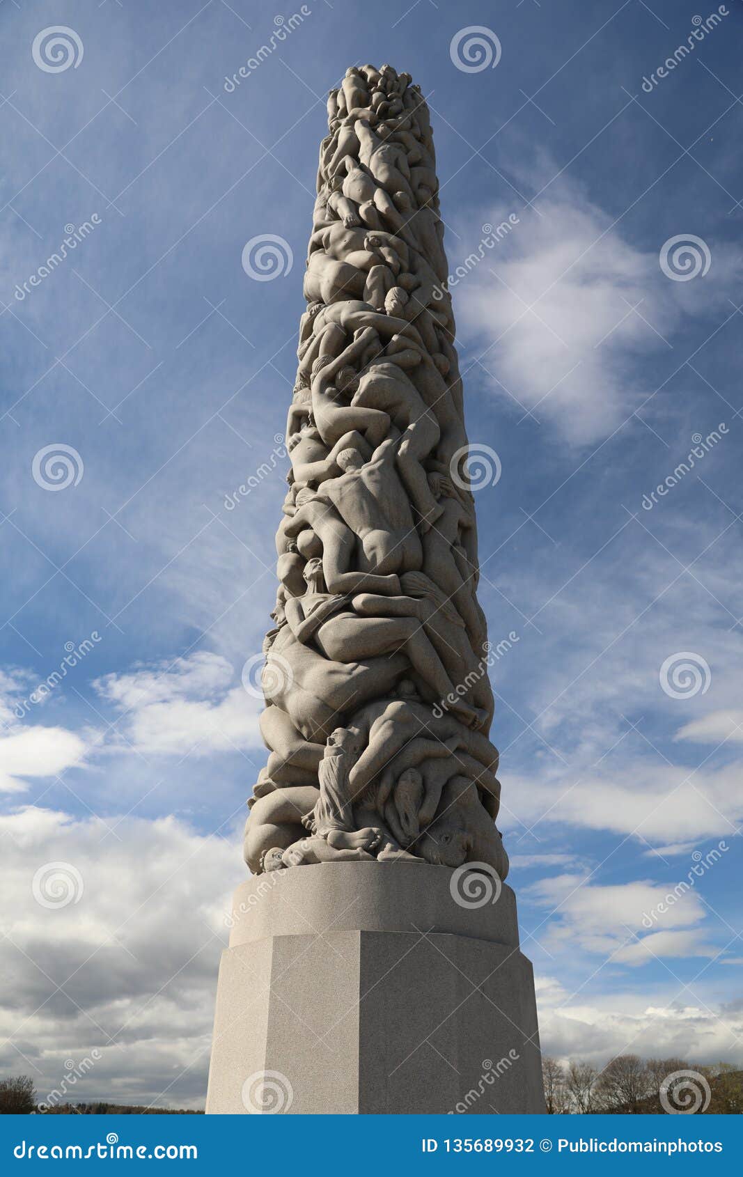 Monument, Landmark, Statue, Sculpture Picture. Image: 135689932