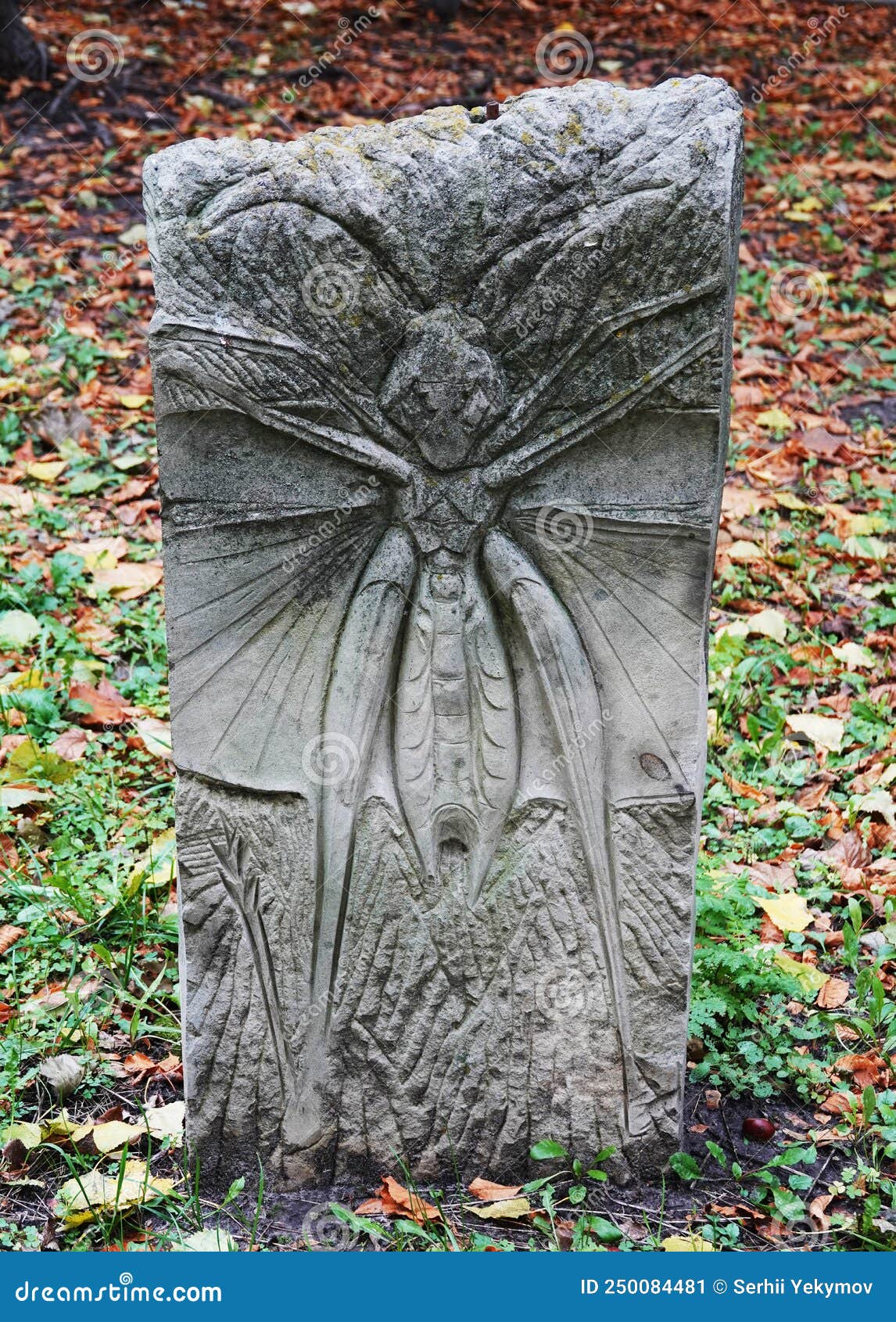 Monument editorial photo. Image of flies, stone, locust - 250084481