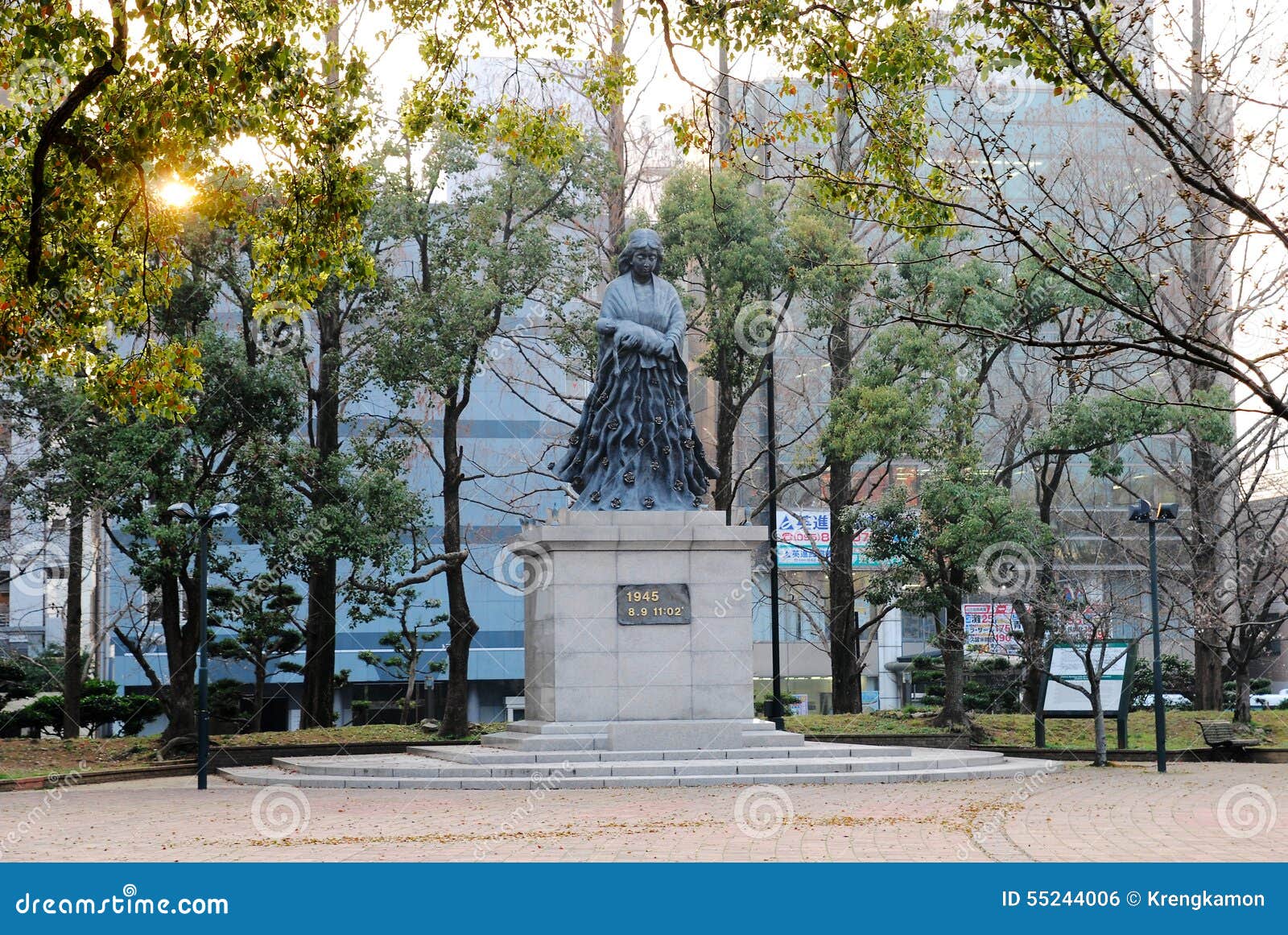 Monument in Nagasaki Peace Park Editorial Photo - Image of students ...