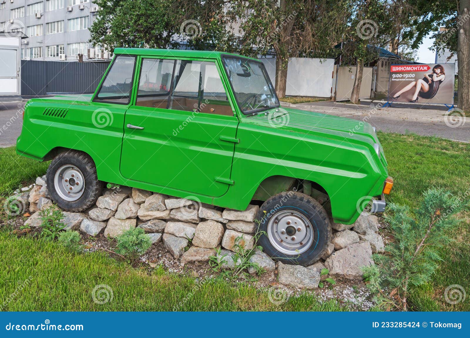 Monument SMZ S-3D cyclecar editorial stock image. Image of rarity ...