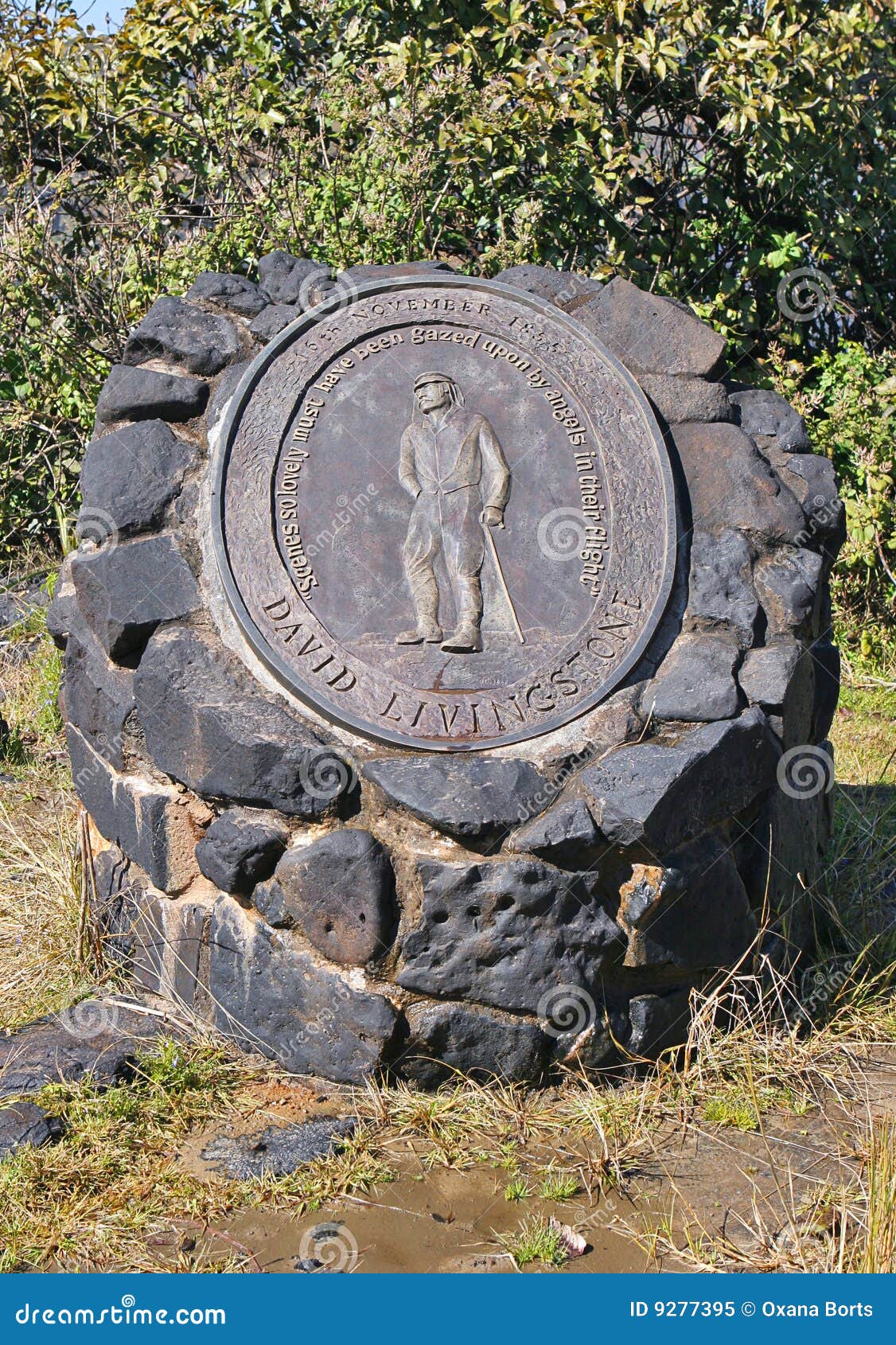 Monument To David Livingston Stock Image - Image of island, falls: 9277395
