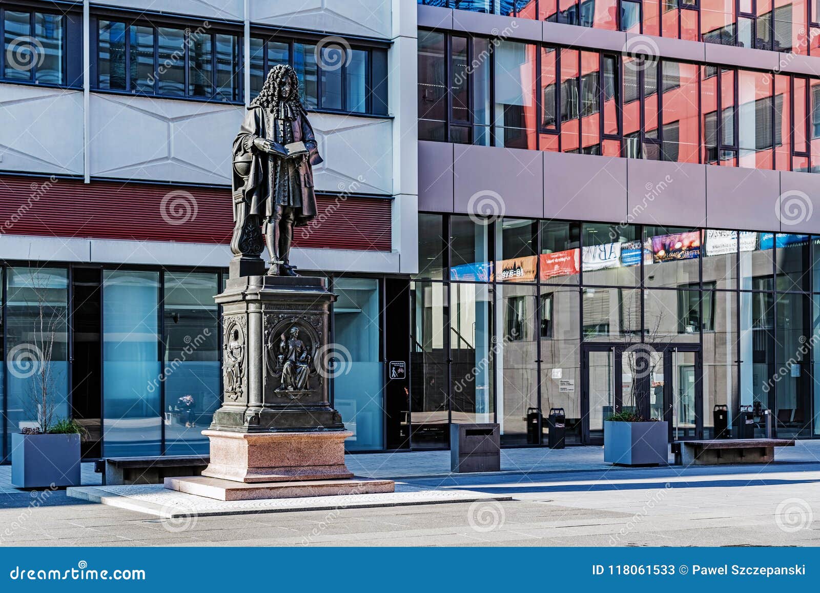 Monument To Gottfried Wilhelm Leibniz Editorial Stock Photo - Image of ... Monument To Gottfried Wilhelm Leibniz Editorial Stock Photo - Image of ...