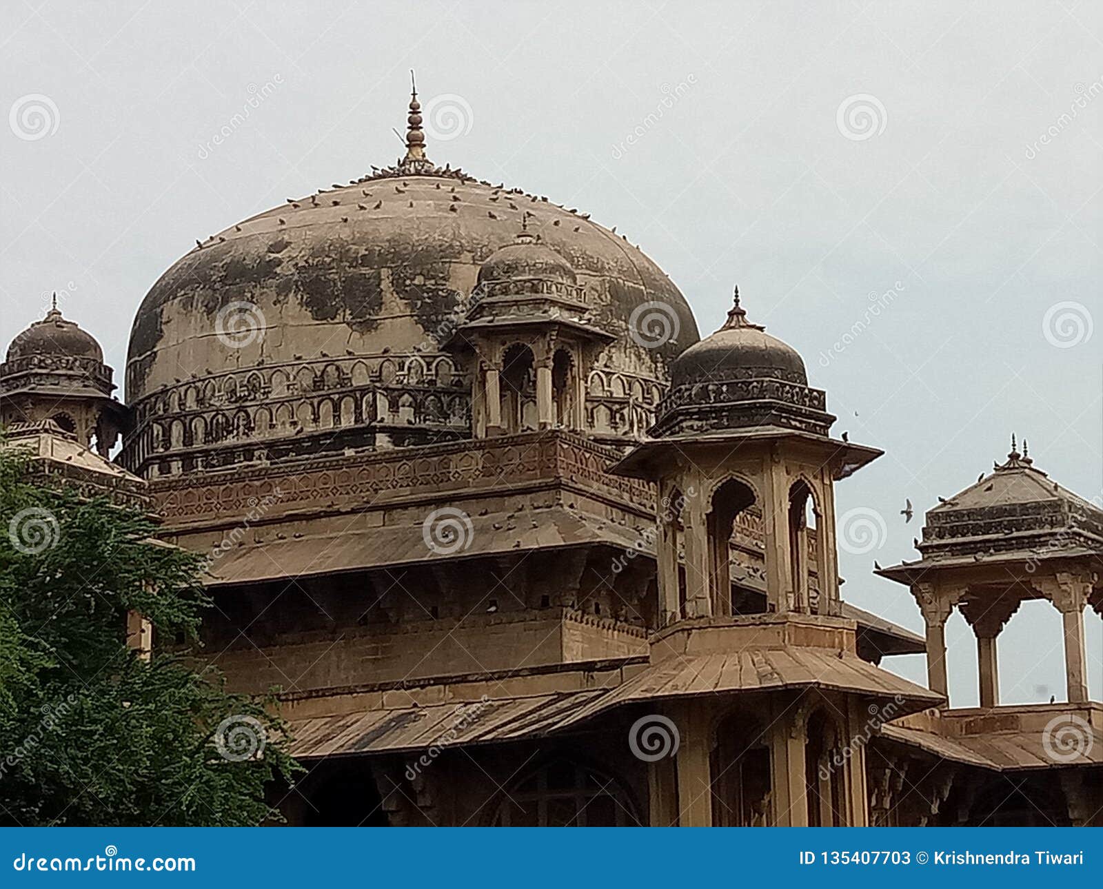 Monument stock image. Image of famous, tomb, side, upper - 135407703