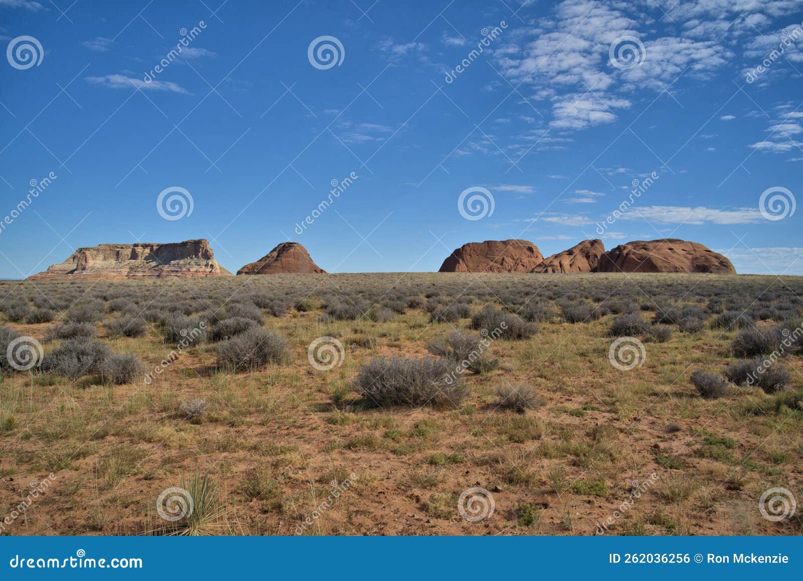 Monument Valley Experiences a Desert Climate with Cold Winters and Hot ...
