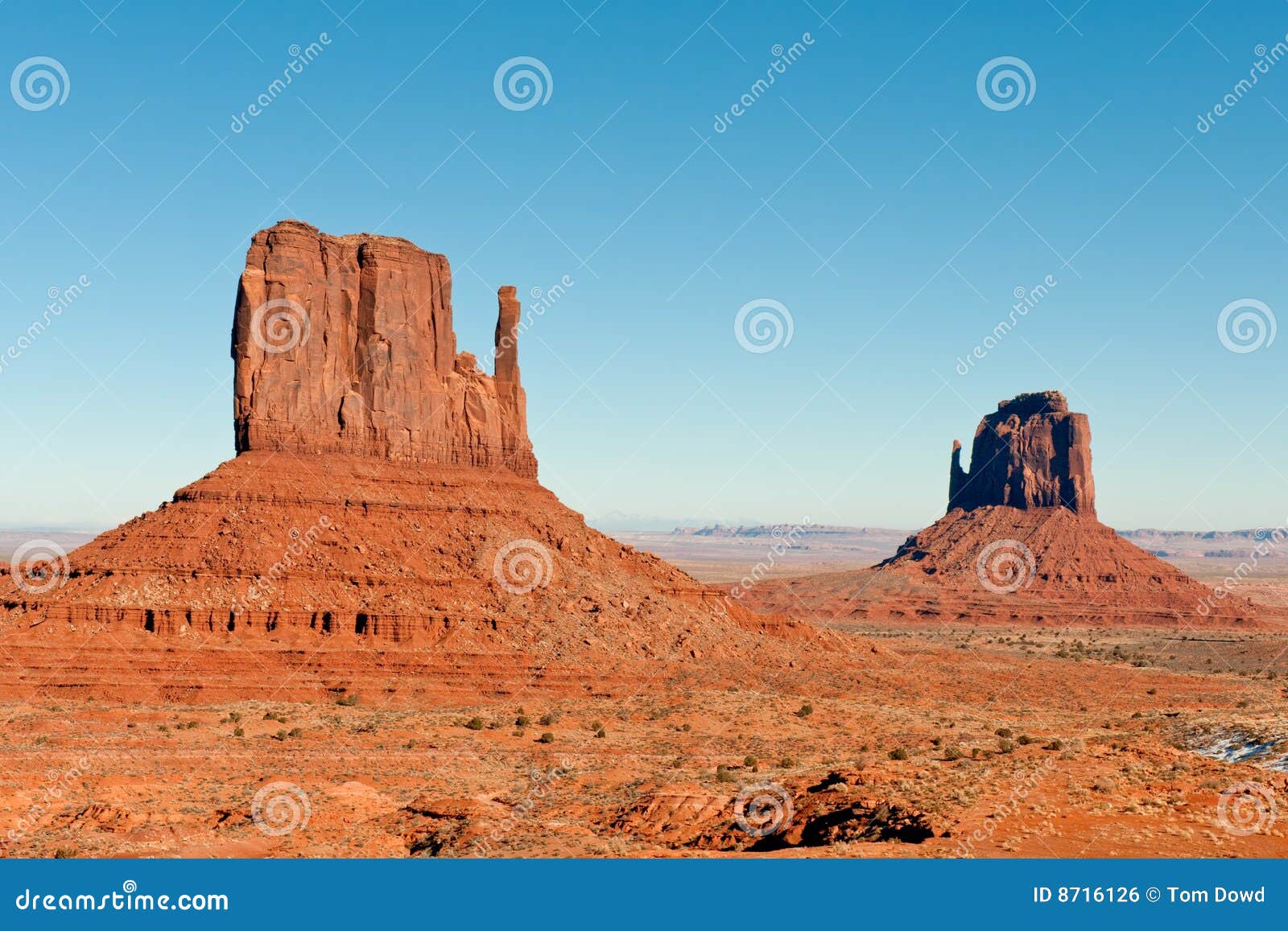 Monument Valley landscape stock photo. Image of sandstone - 8716126