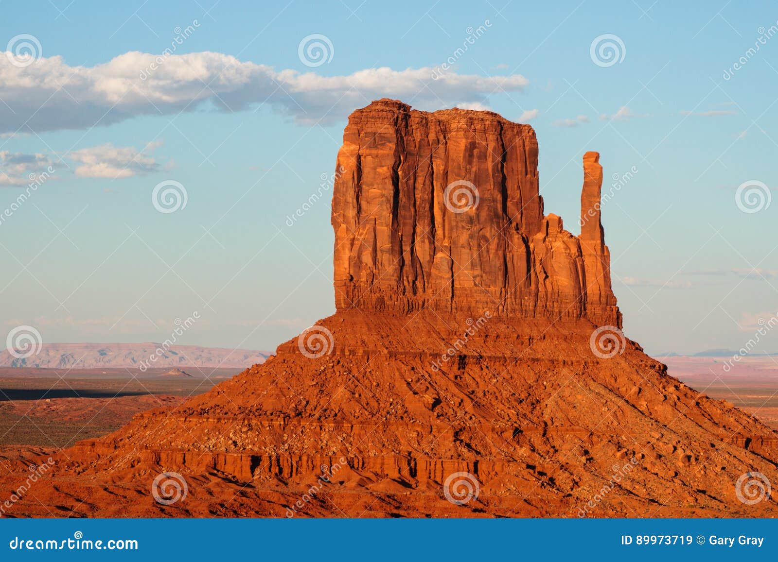 Monument Valley Mitten stock image. Image of mexico, famous - 89973719