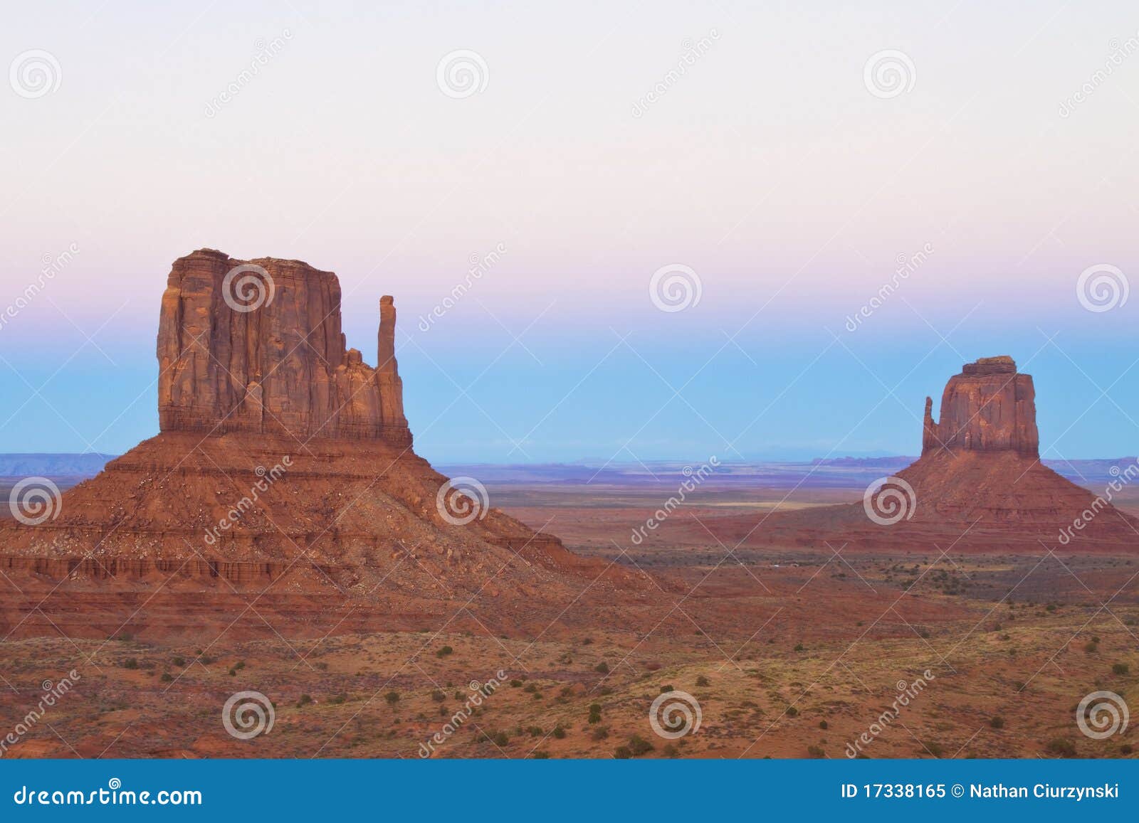 Monument Valley at Sunset stock image. Image of icon - 17338165