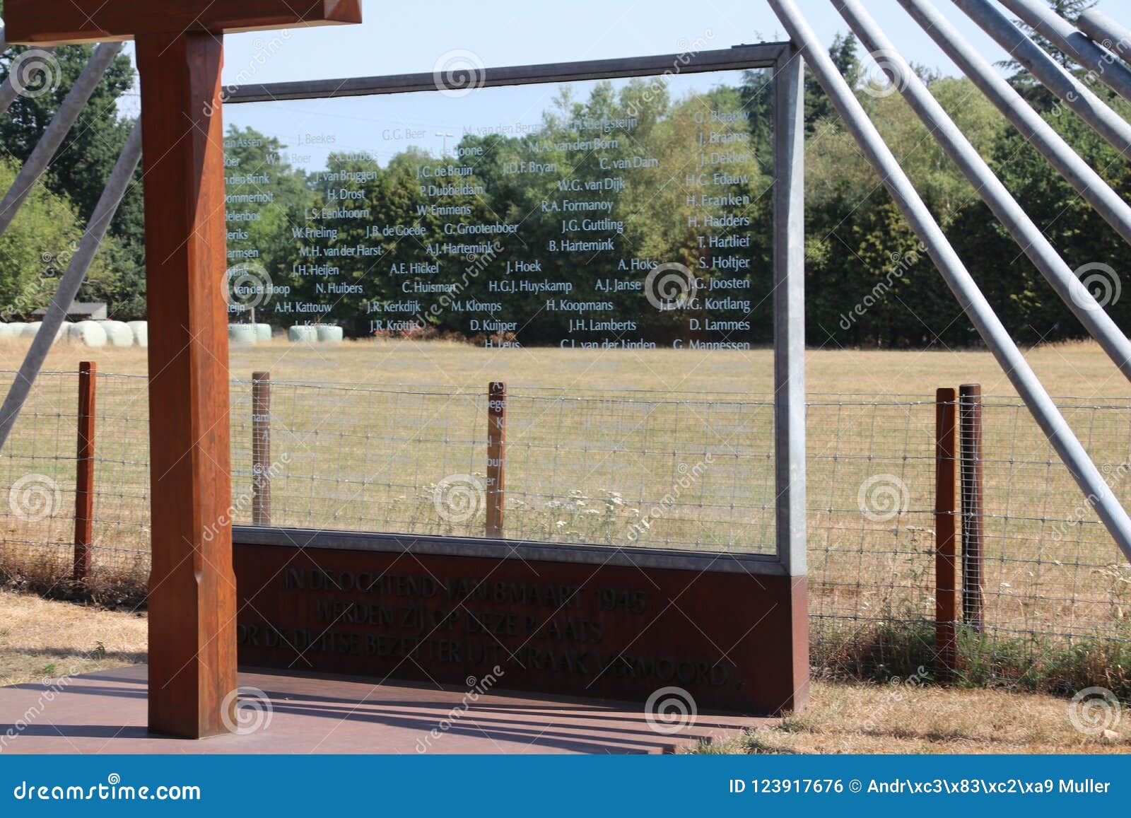 Monument at the Woeste Hoeve in Hoenderloo, the Netherlands. Editorial ...