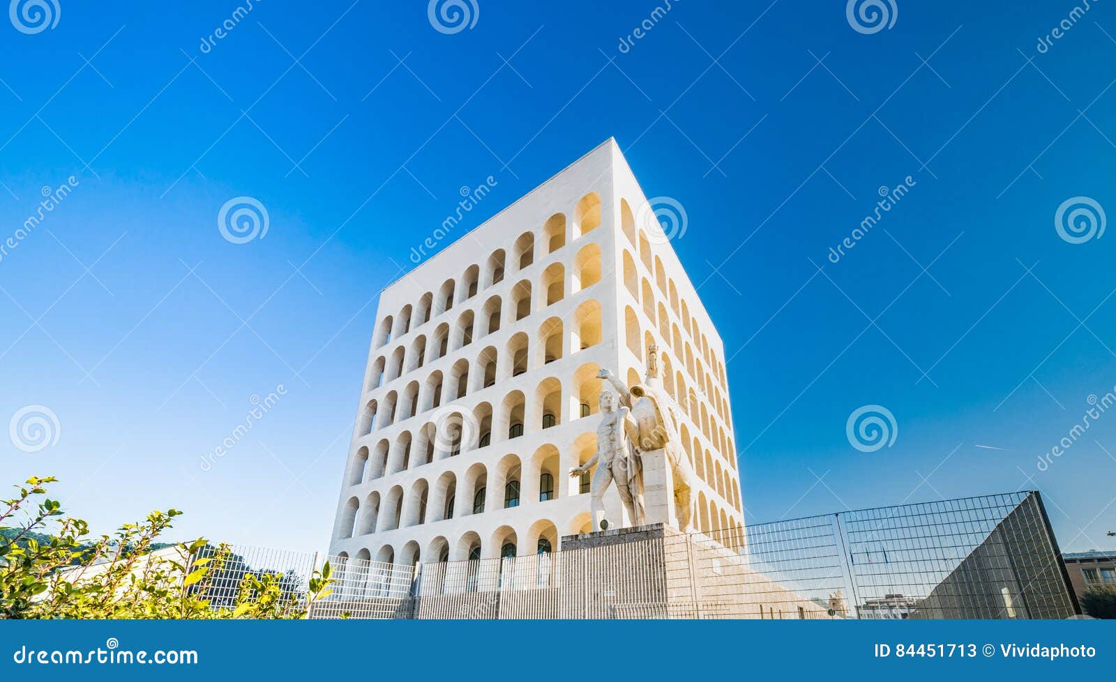 Monumental Building in Rome Editorial Stock Photo - Image of archs ...