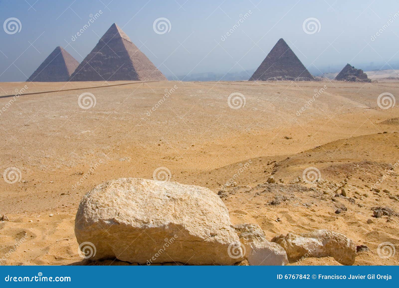Monumental set of Giza stock photo. Image of arid, stone - 6767842