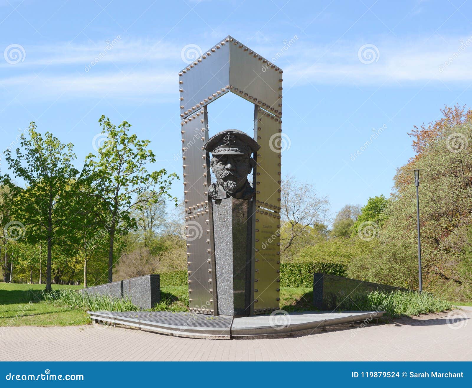 Monumento a Comandante Militar Estonio Johan Pitka Imagen de archivo ...