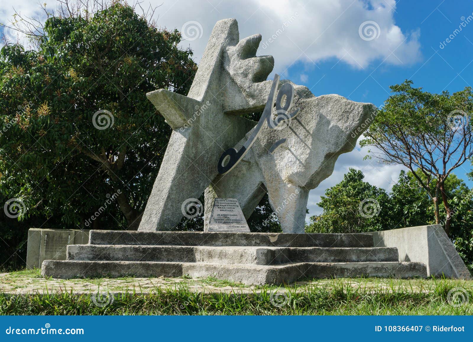 Monumento De Che Guevara Nos Las Terrazas, Pinar Del Rio Fotografia ...