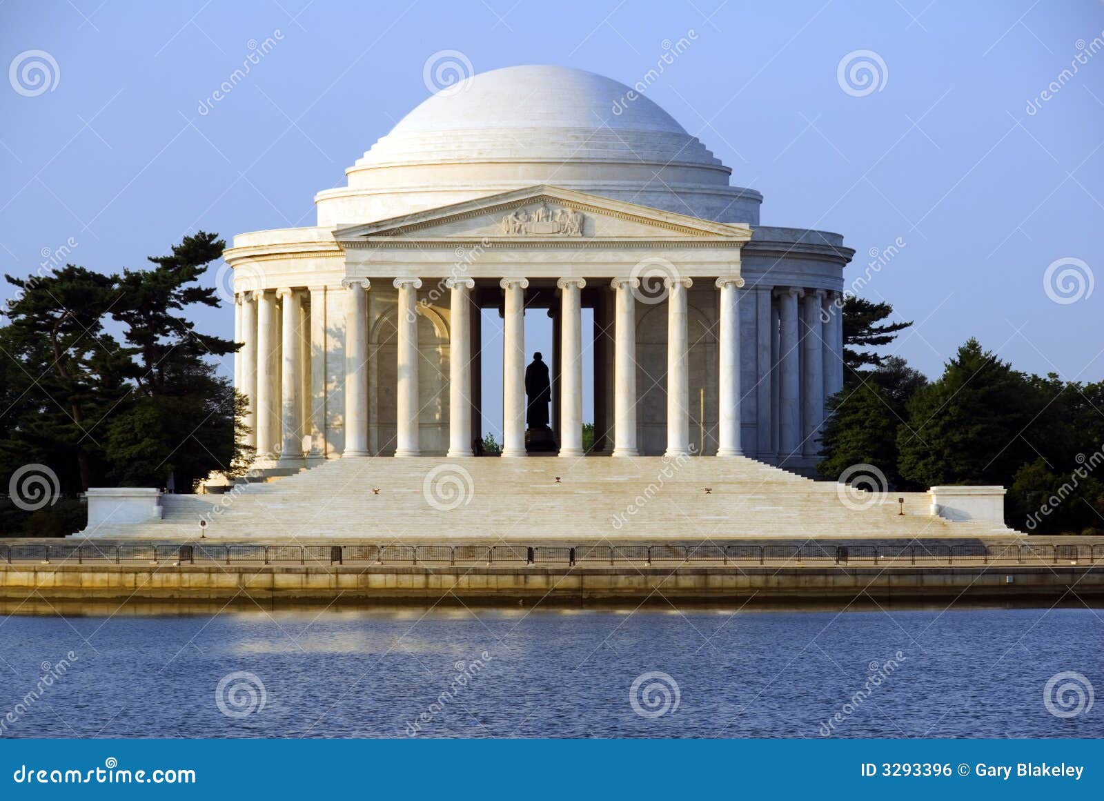 Monumento De Thomas Jefferson Foto de archivo - Imagen de marea ...