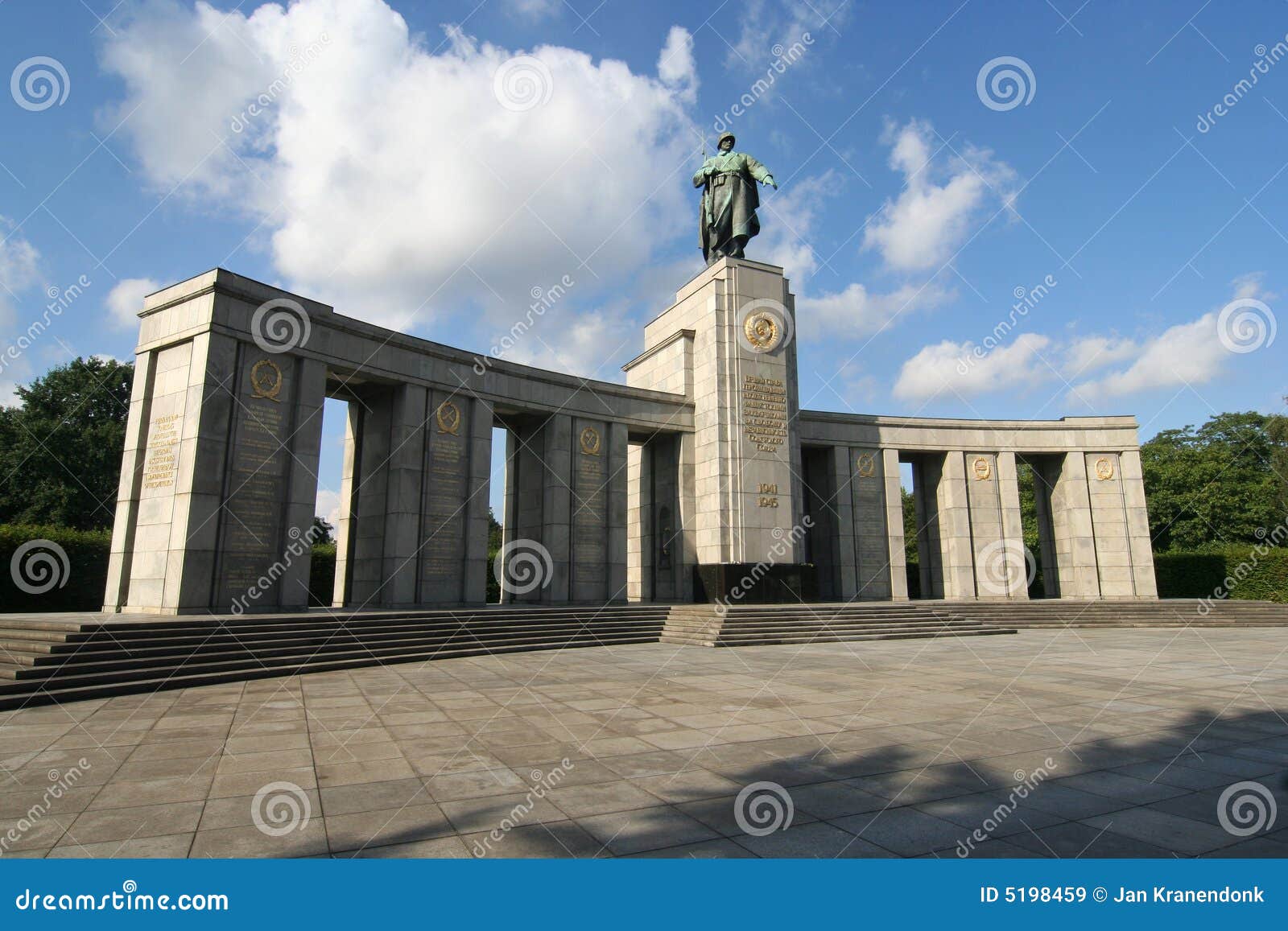 Monumento Do Soviete De Berlim Imagem de Stock - Imagem de alemanha ...
