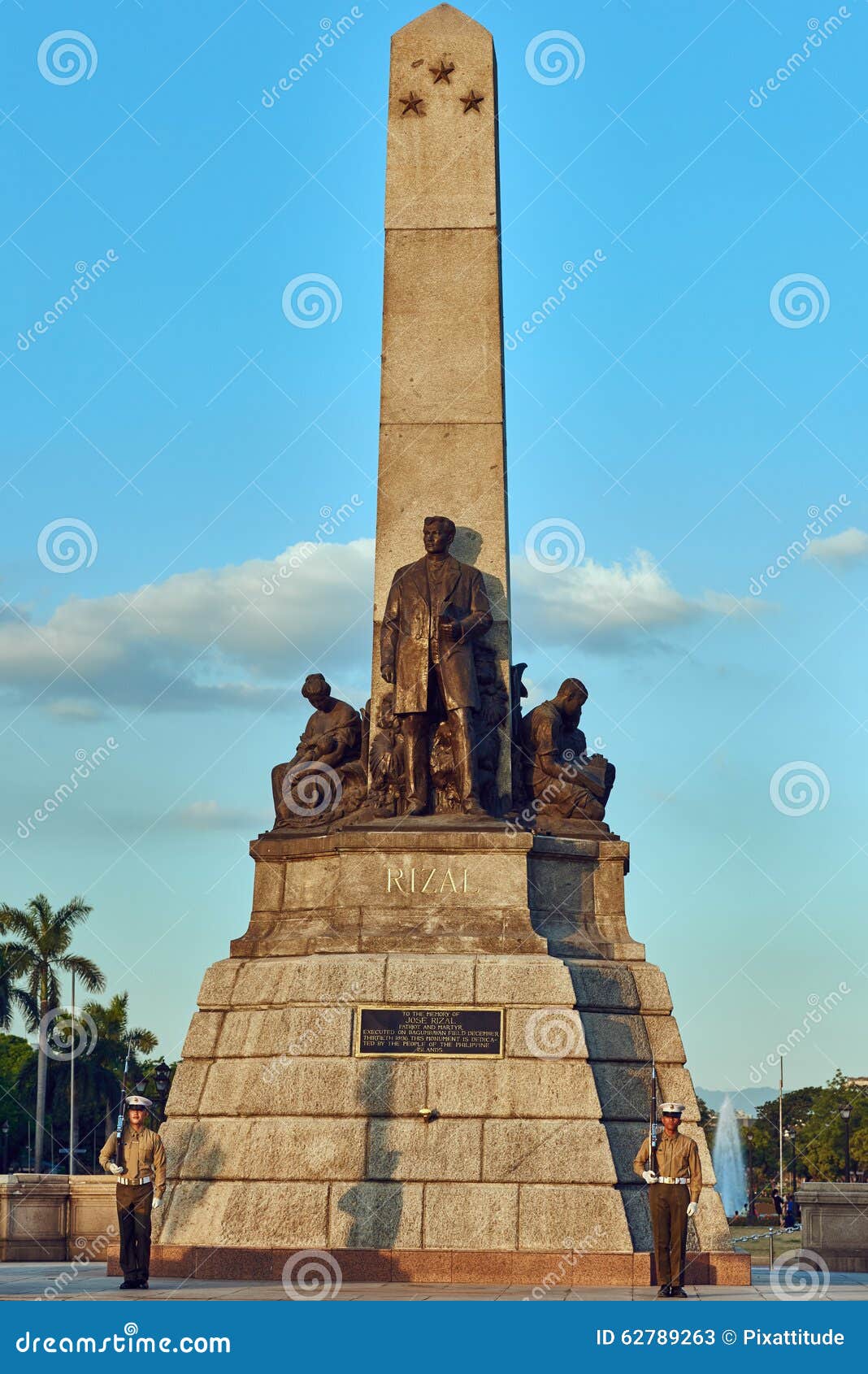 Estatua Do Jovem Jose Rizal Statue Of Dr. Jose Rizal As One Of The