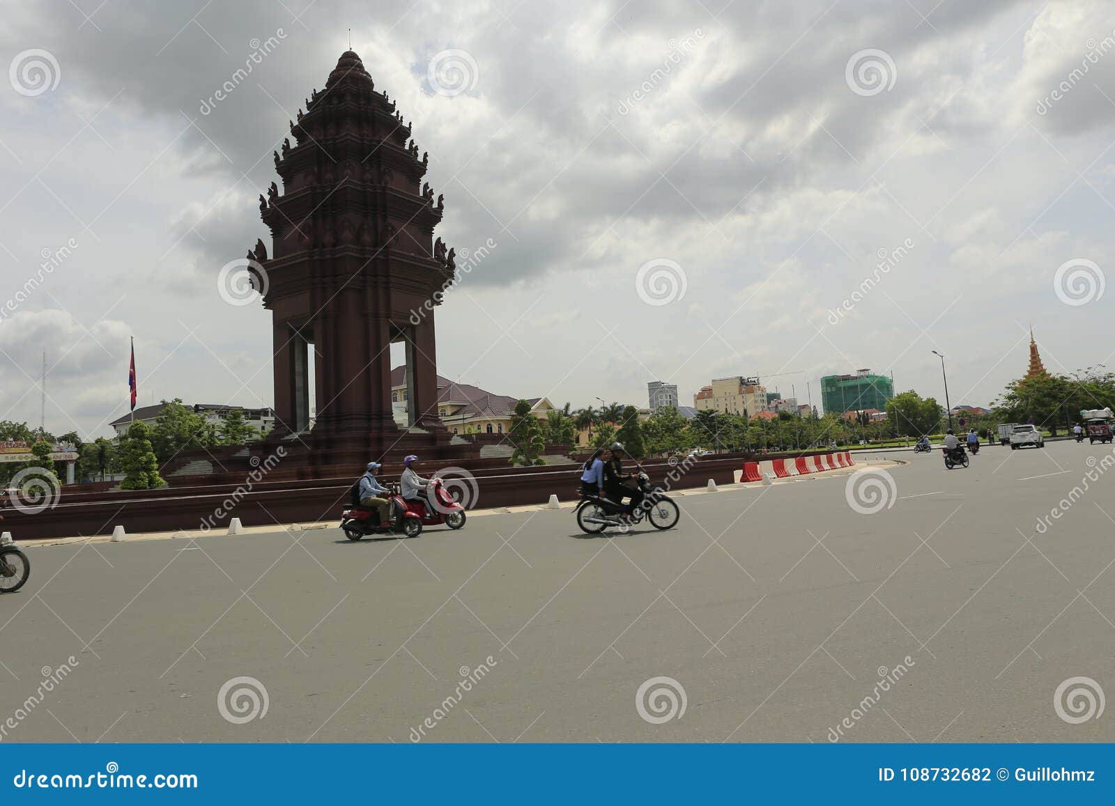 Monumento Phnom Penh Camboya De La Independencia Fotografía editorial ...