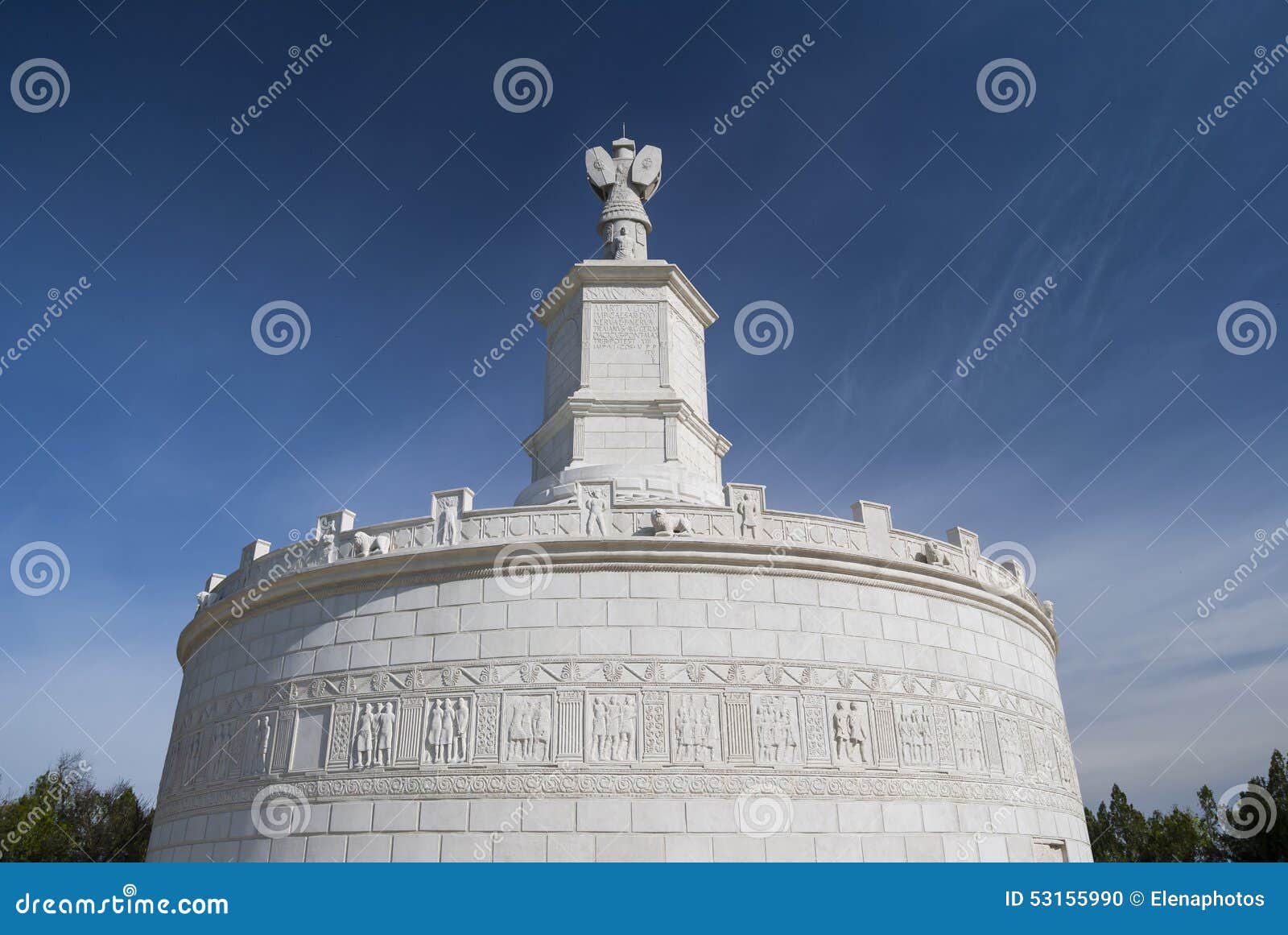 Monumento Romano En Adamclisi, Rumania Foto de archivo - Imagen de ...