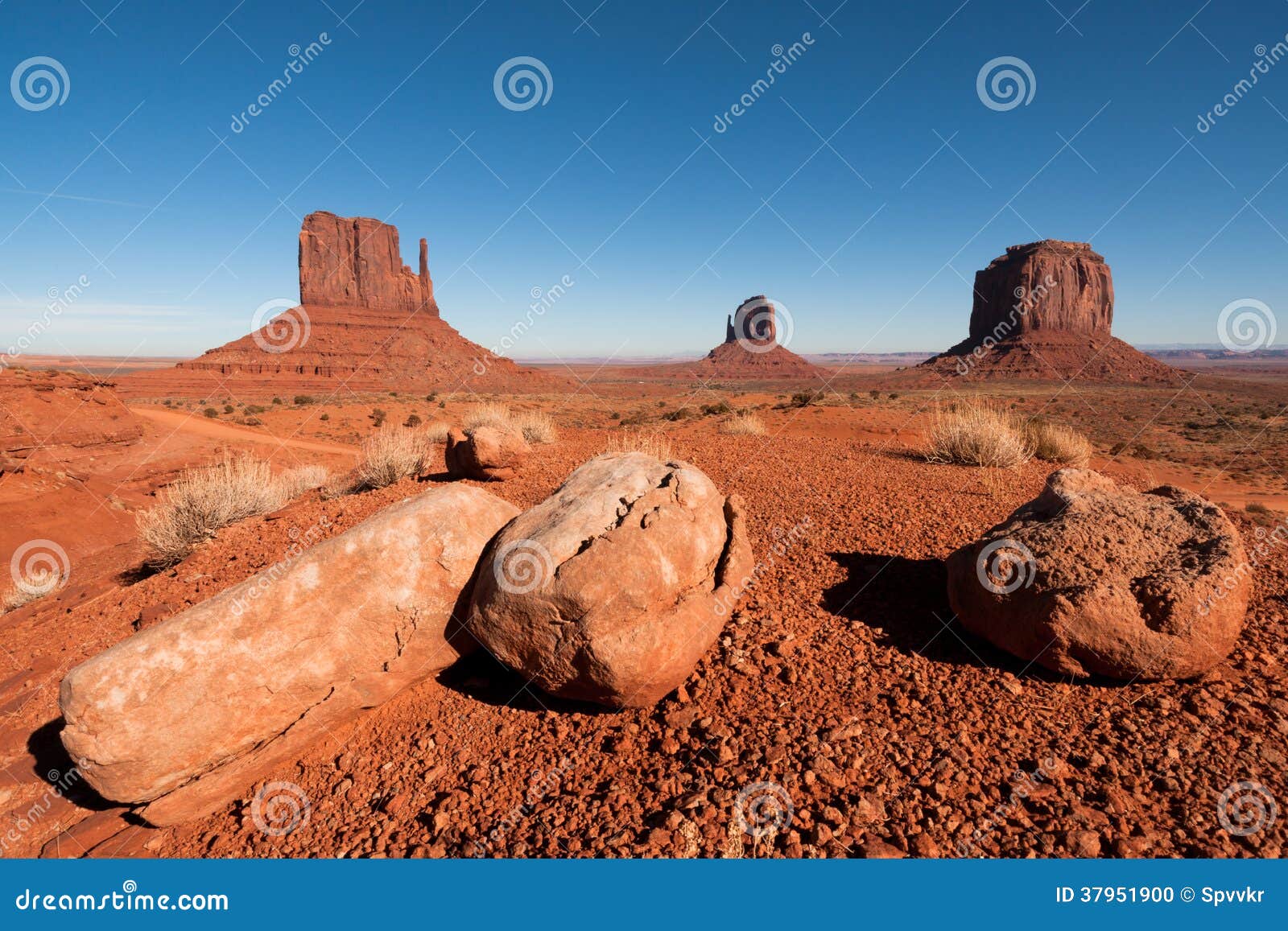 Monuments Valley in Arizona Stock Photo - Image of morning, american ...