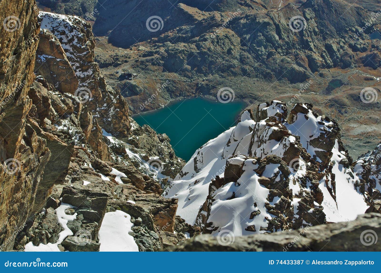 Monviso immagine stock. Immagine di occidentale, alpi - 74433387