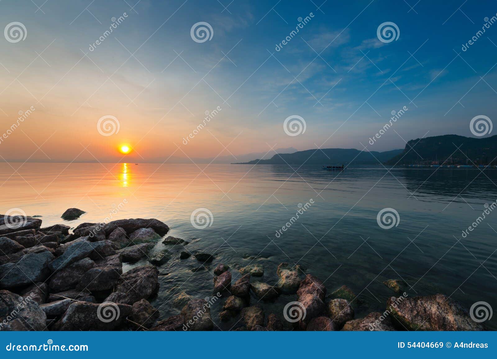 Moody Sunset at Lake Gardasee Stock Image - Image of evening, coastline ...