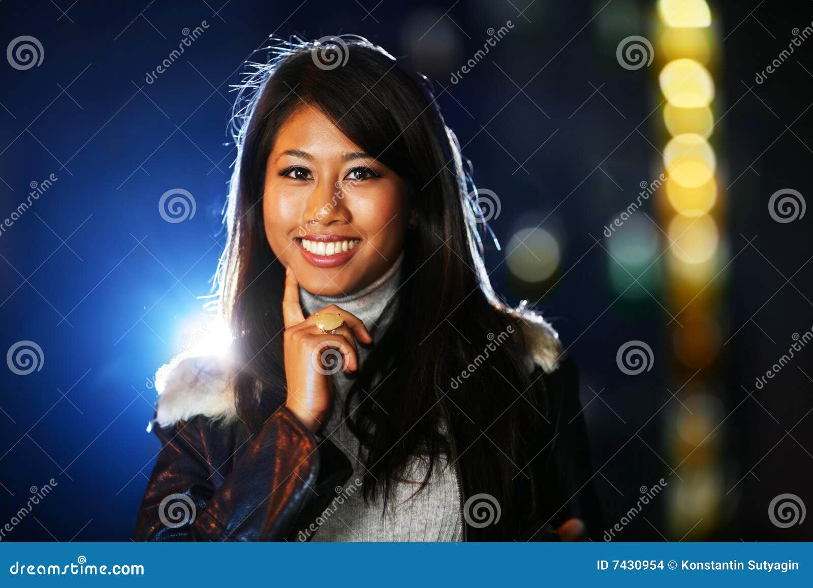 Mooi Aziatisch meisje stock foto. Image of horizontaal - 7430954