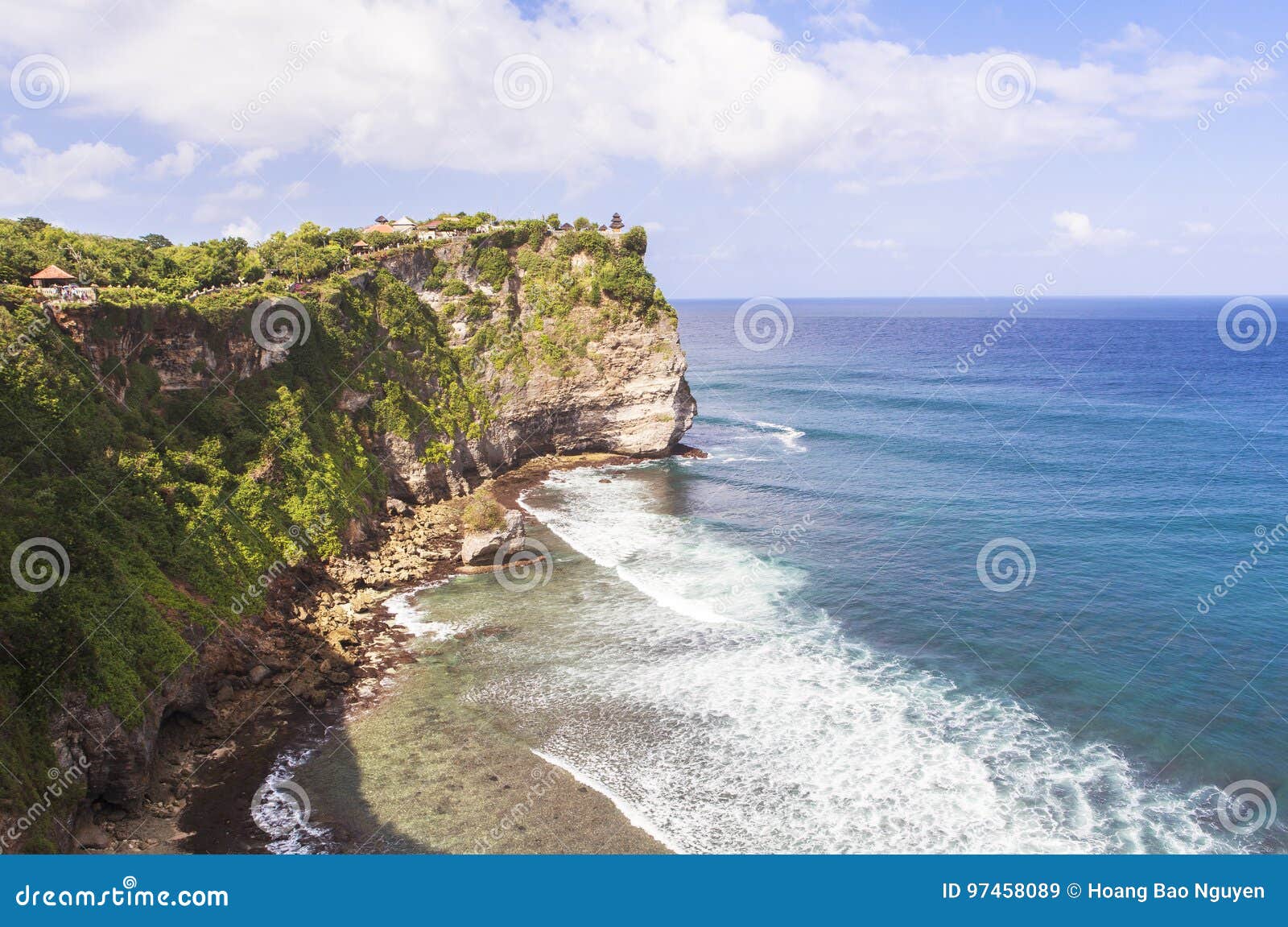 Mooie Klip Van De Uluwatu-tempel, Het Eiland Van Bali Stock Afbeelding ...