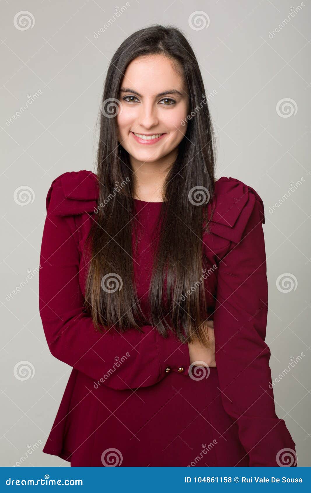 Mooie vrouw stock foto. Image of uitdrukking, manier - 104861158