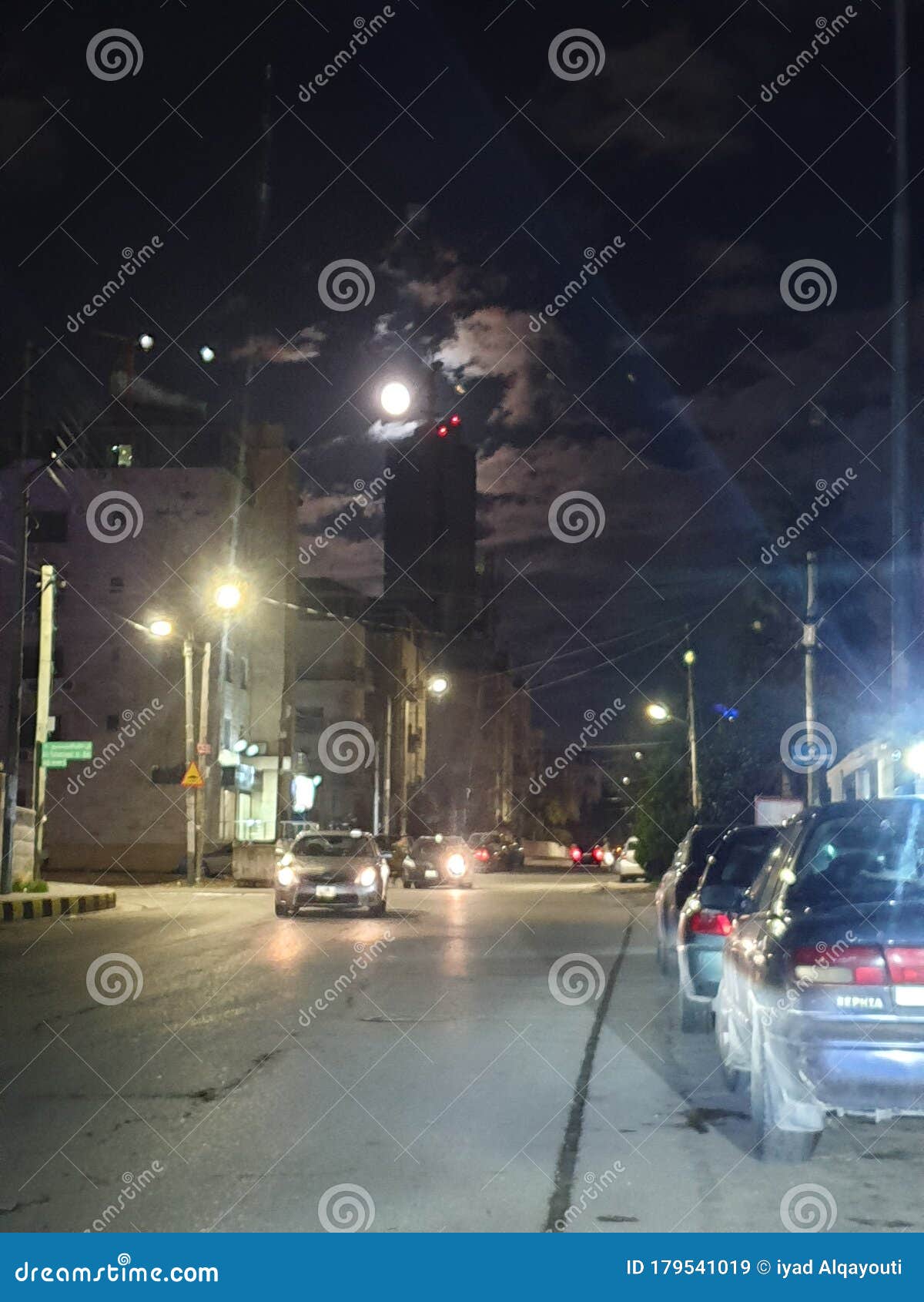 Moon amman jordan editorial stock image. Image of midnight - 179541019