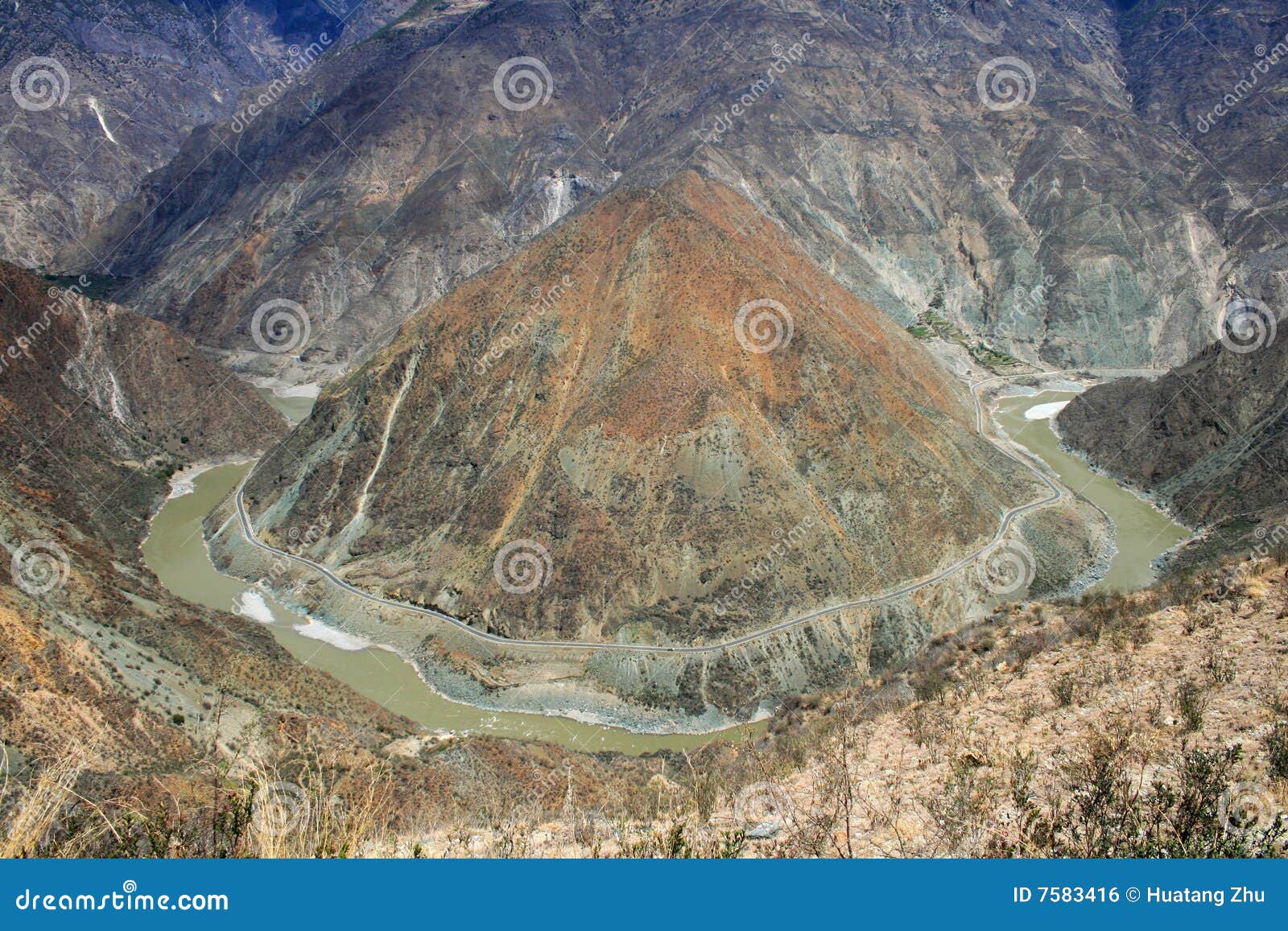 Moon bend stock photo. Image of bend, scenery, province - 7583416