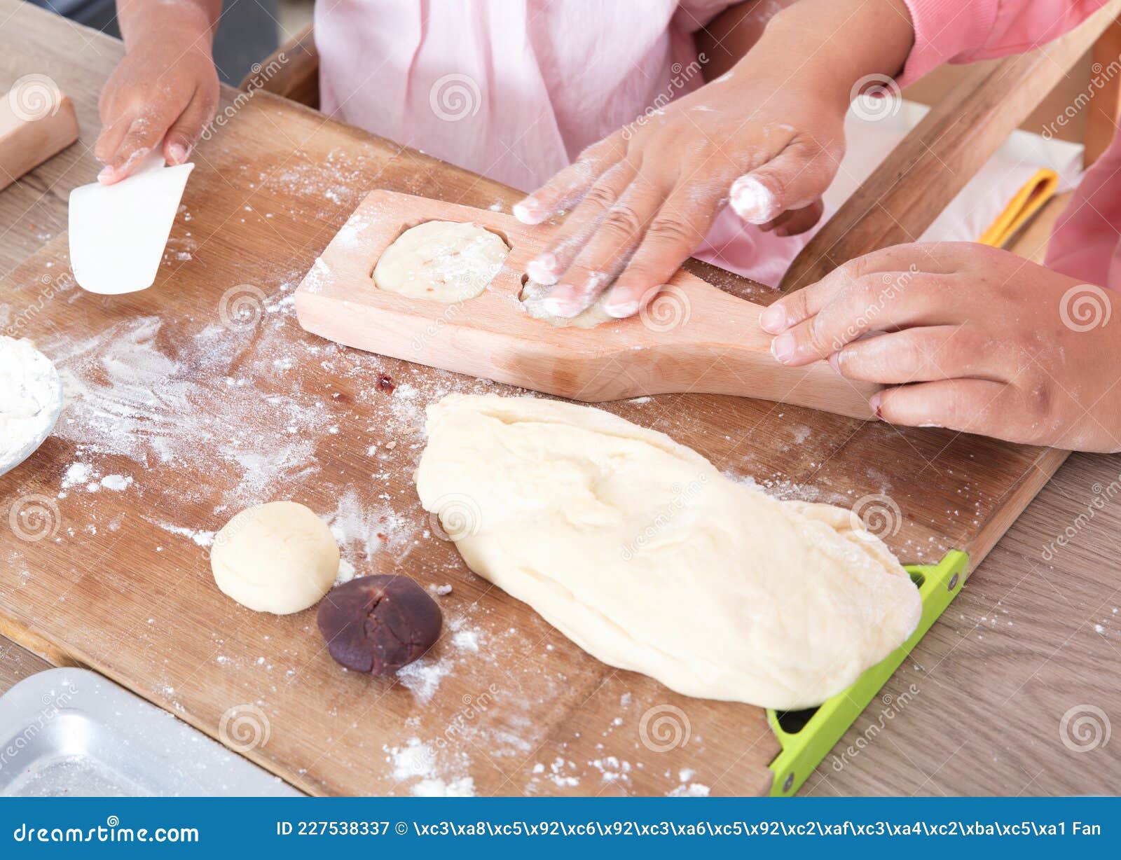 Moon Cake Making for the Mid-Autumn Festival Stock Image - Image of ...