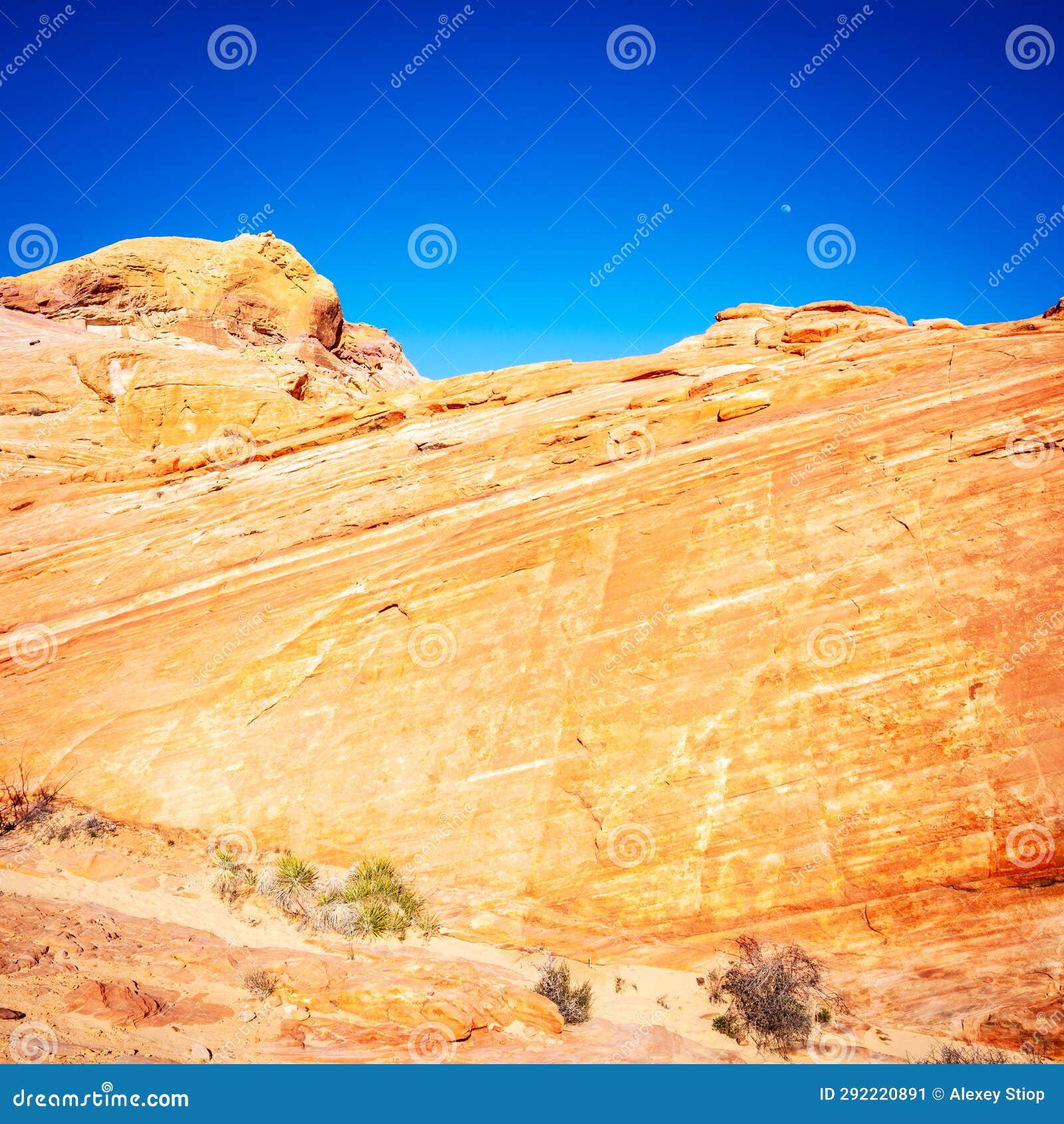 Moon over Valley of Fire stock image. Image of america - 292220891
