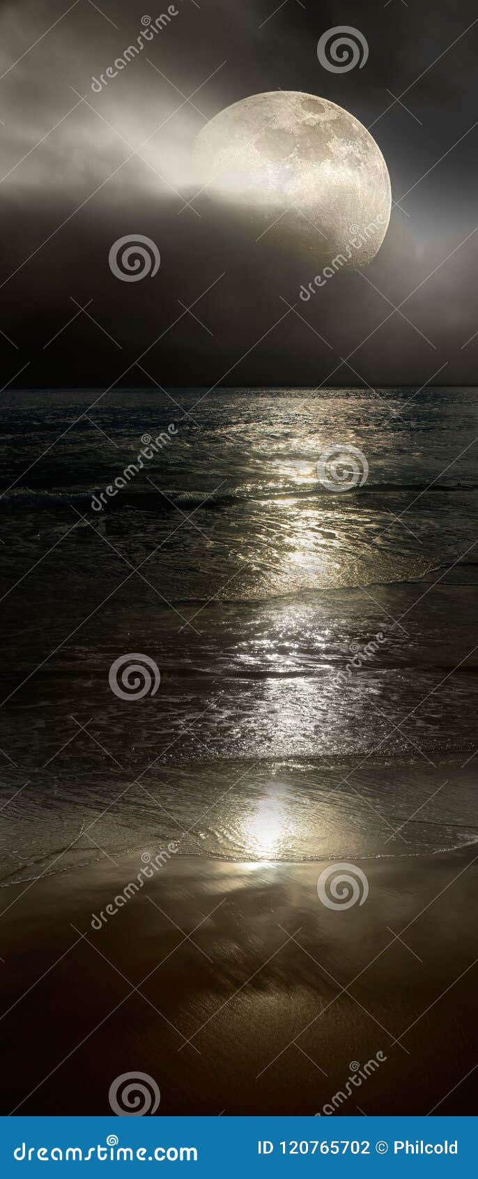Moon rising over the ocean stock photo. Image of peace - 120765702