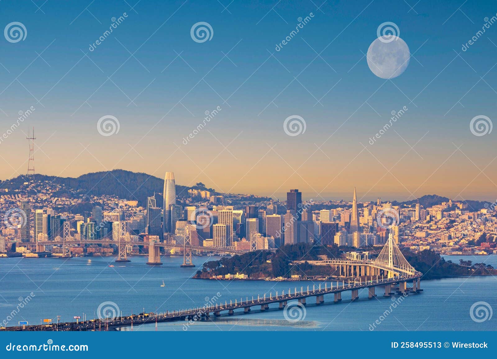 Moon Setting Over San Francisco Editorial Stock Photo - Image of ...