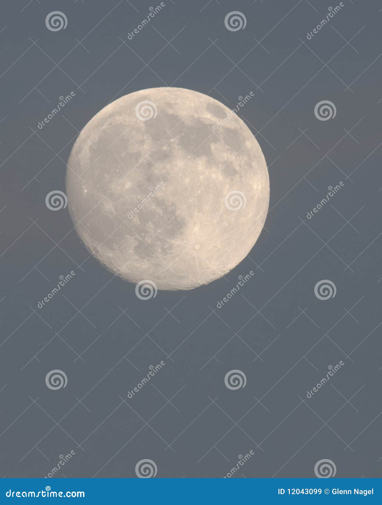 The Moon at Twilight in December Stock Image - Image of twilight, moon ...