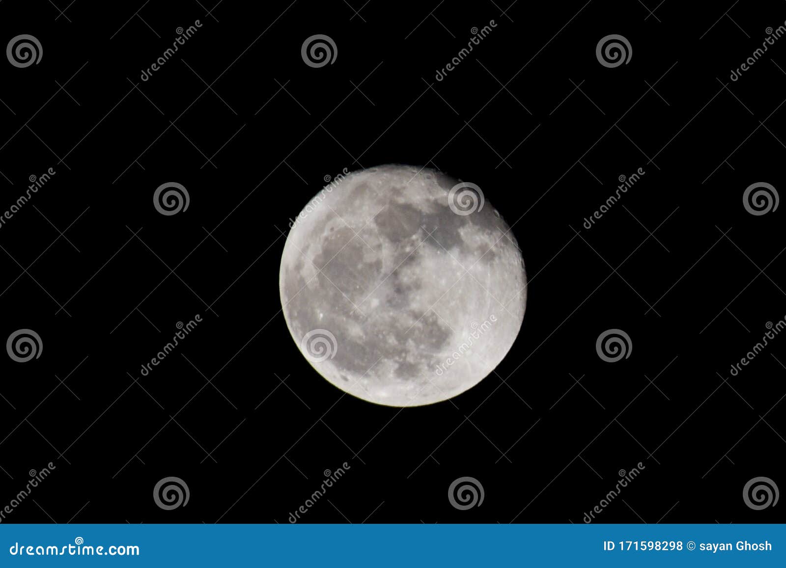 Moon Zoom Picture Crystal Clear Stock Photo - Image of crystal, zoom ...
