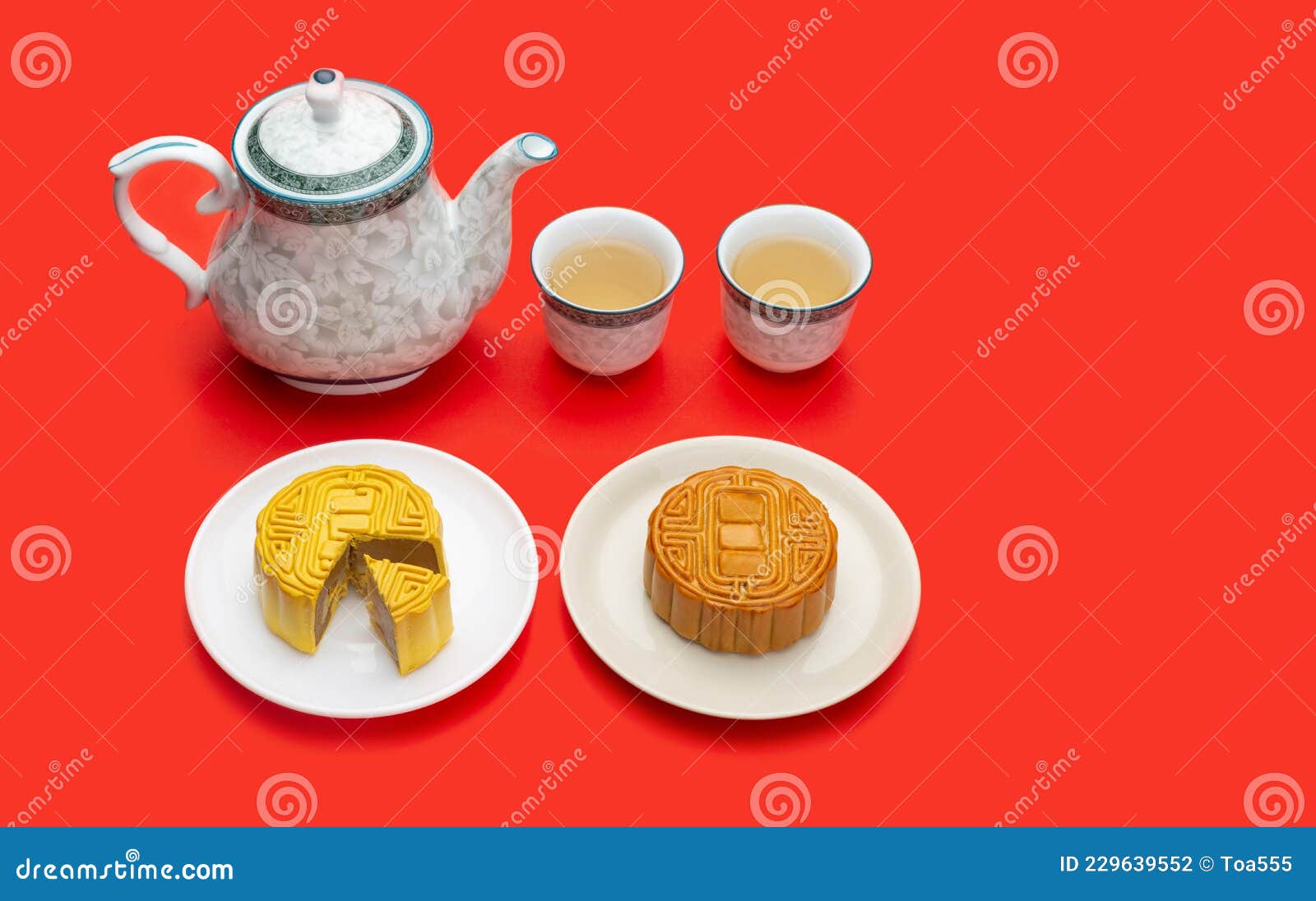 Mooncake with Tea in Mid-Autumn Festival Stock Photo - Image of drink ...