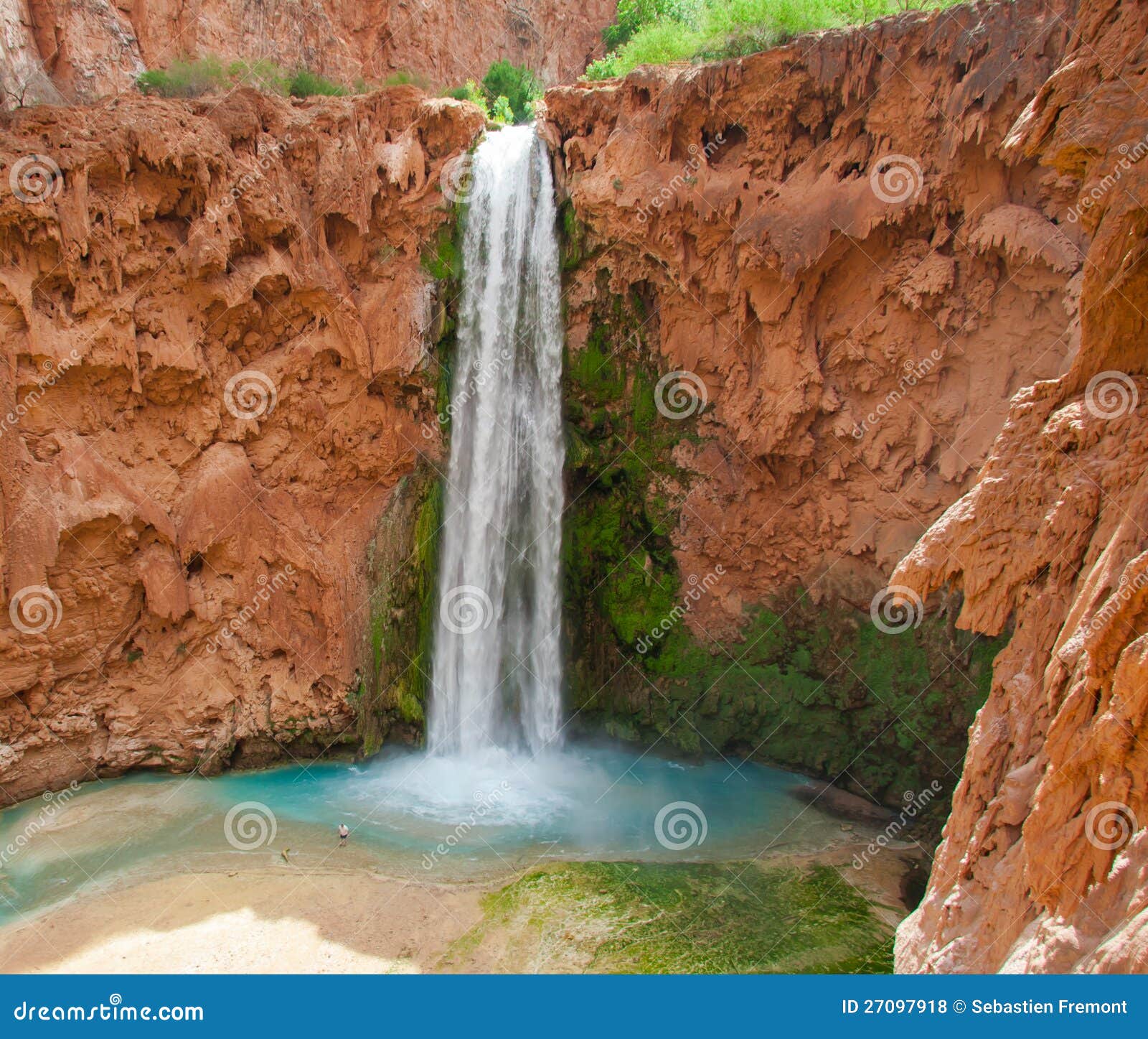 Mooney Falls stock photo. Image of eroded, havasupai - 27097918