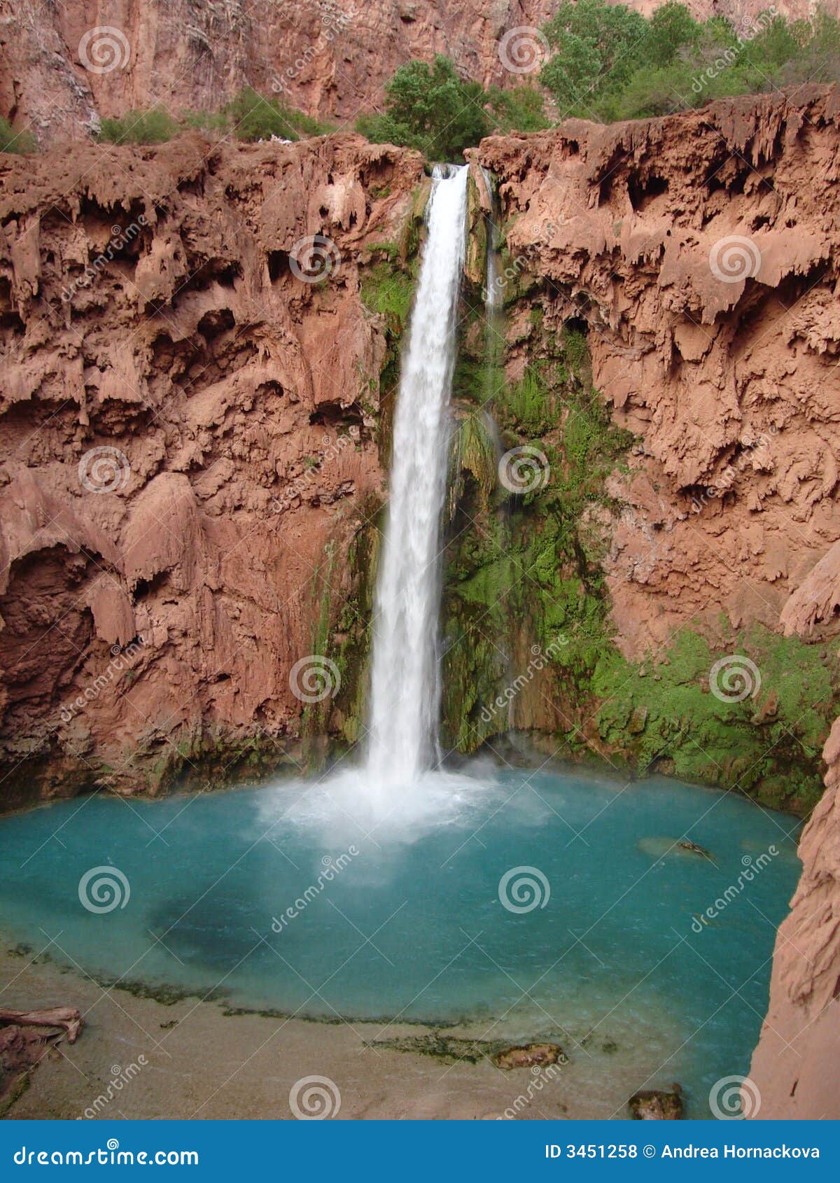 Mooney Falls stock photo. Image of waterfall, travertine - 3451258