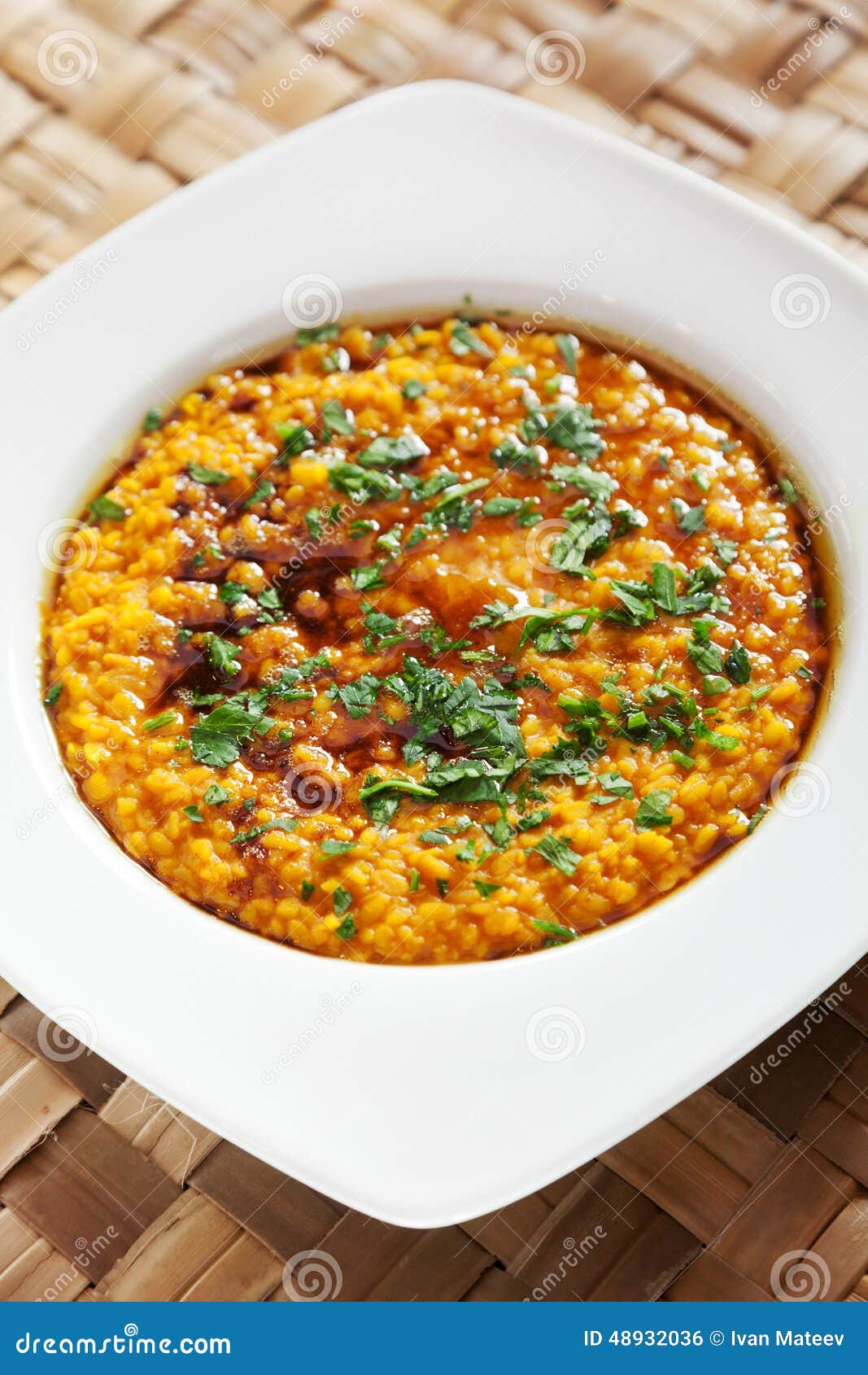 MOONG DAL foto de archivo. Imagen de tiro, coma, alimento - 48932036