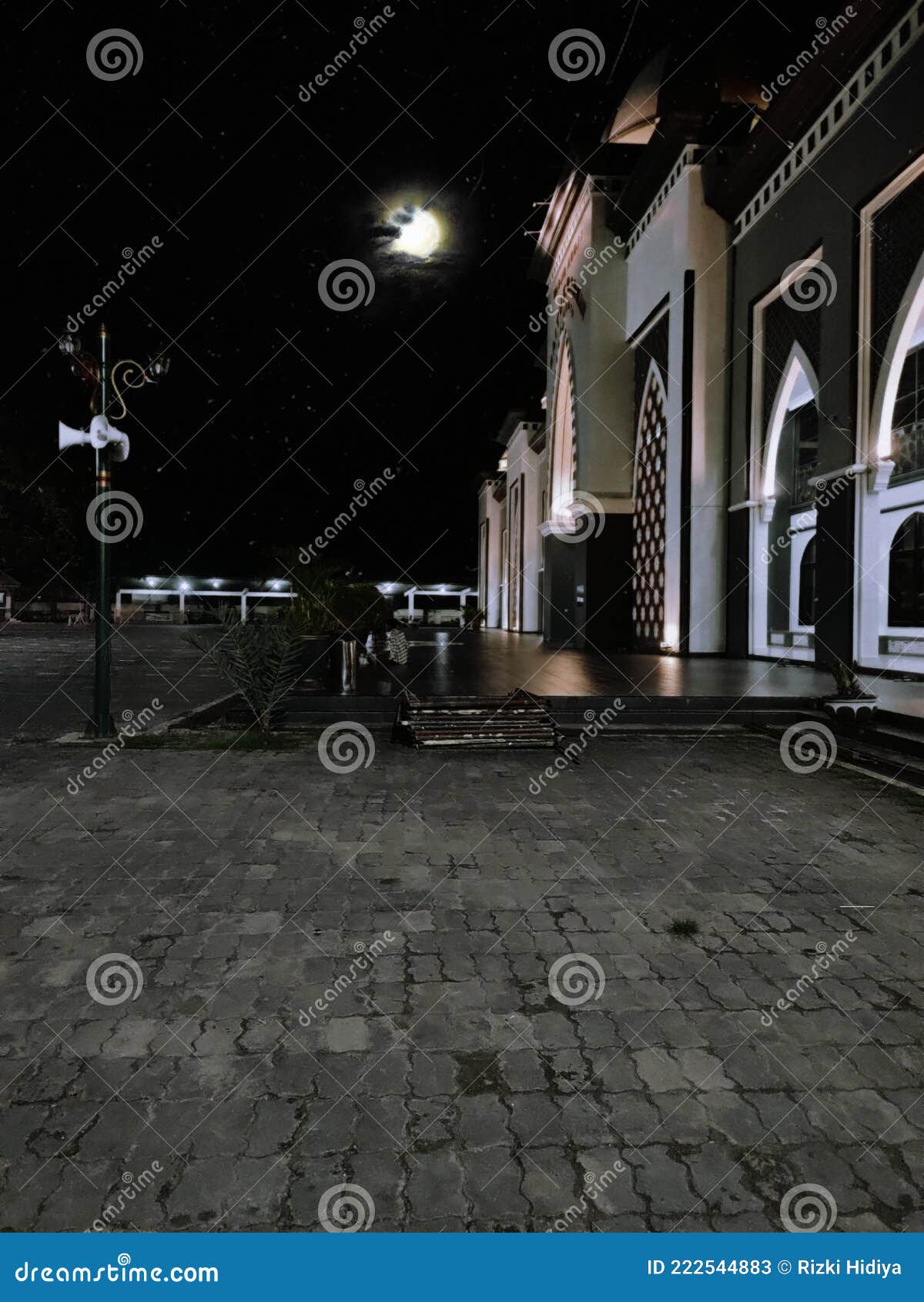 Moonlight, Background Mosque in Night Stock Image - Image of moon ...