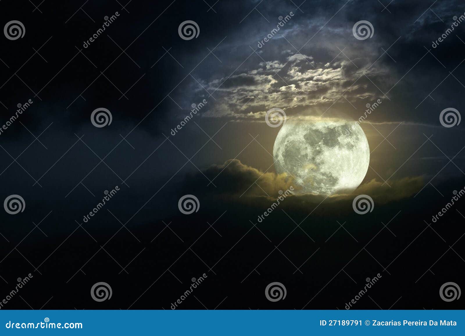 Moonrise stock image. Image of moon, moonrise, bright - 27189791