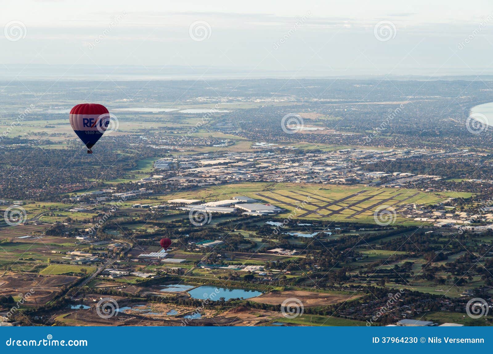 Moorabbin Airport editorial image. Image of runways, suburban - 37964230