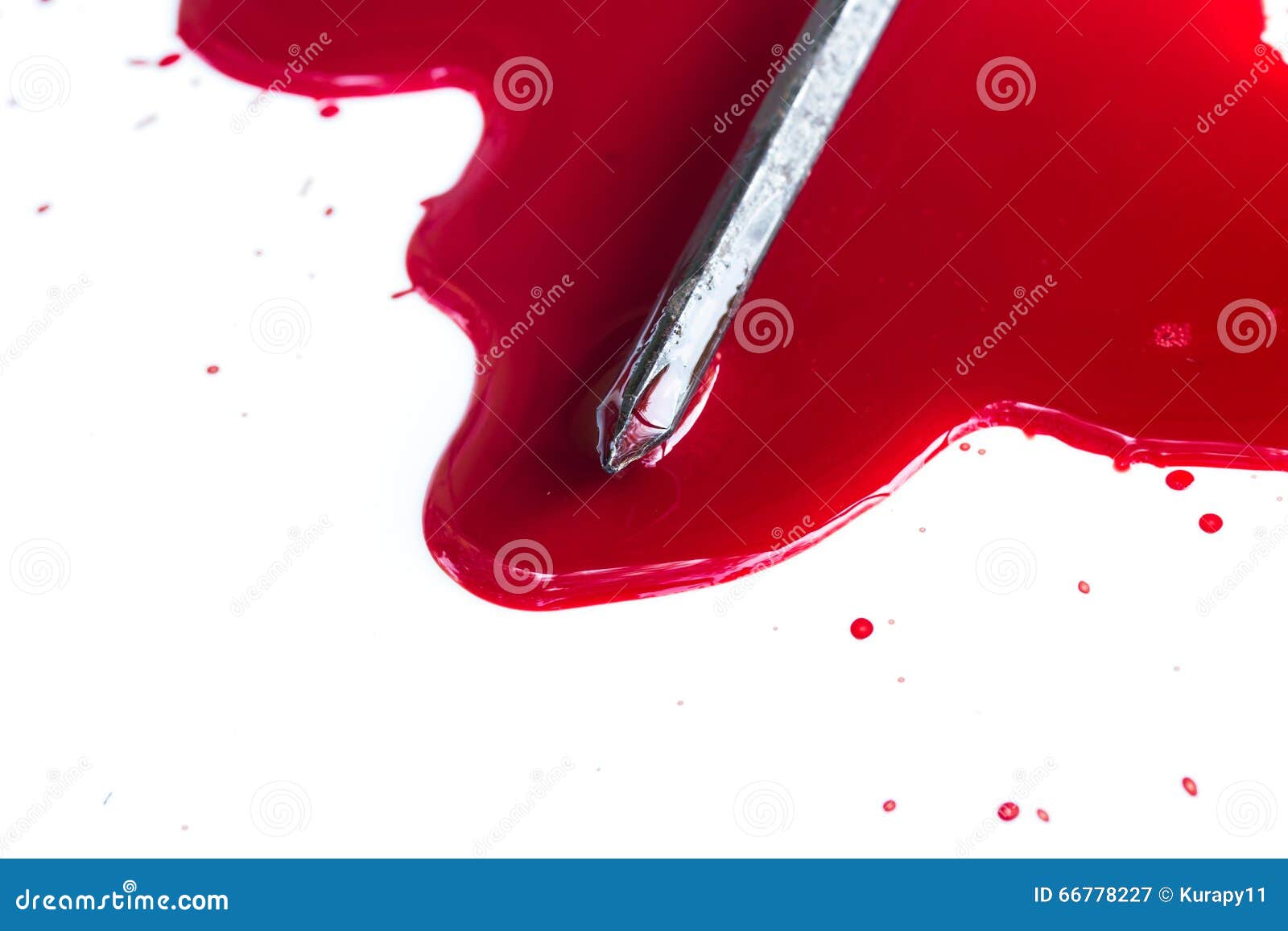 Moord Rood bloed op wit stock afbeelding. Image of besnoeiing - 66778227