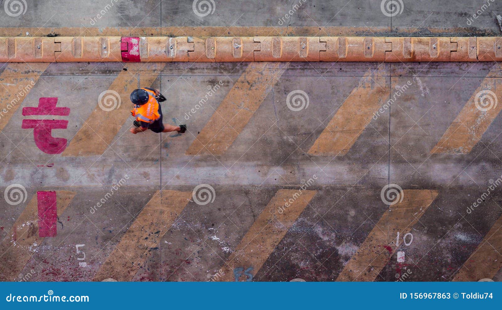 Mooring Man at Work on the Dock Stock Image - Image of transport, cargo ...