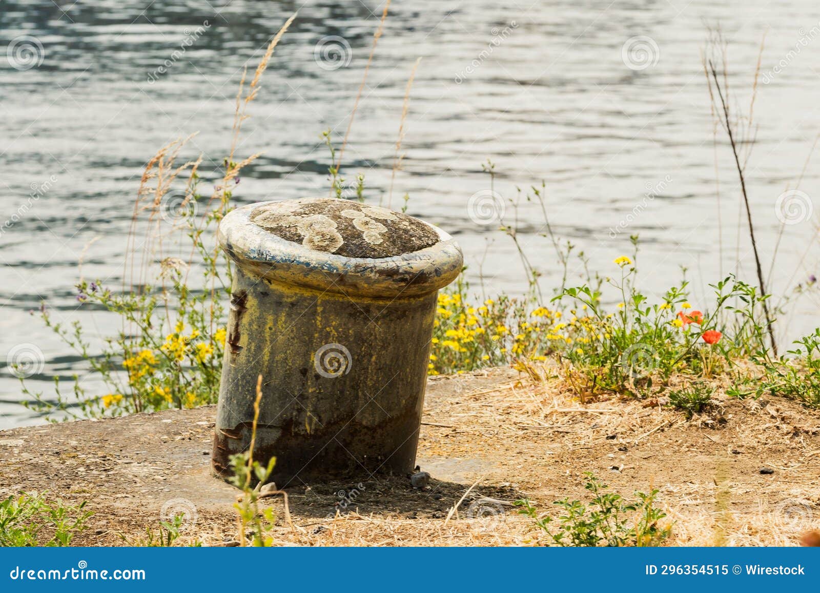 Mooring Post on the Albert Canal. Stock Image - Image of timber, bridge ...
