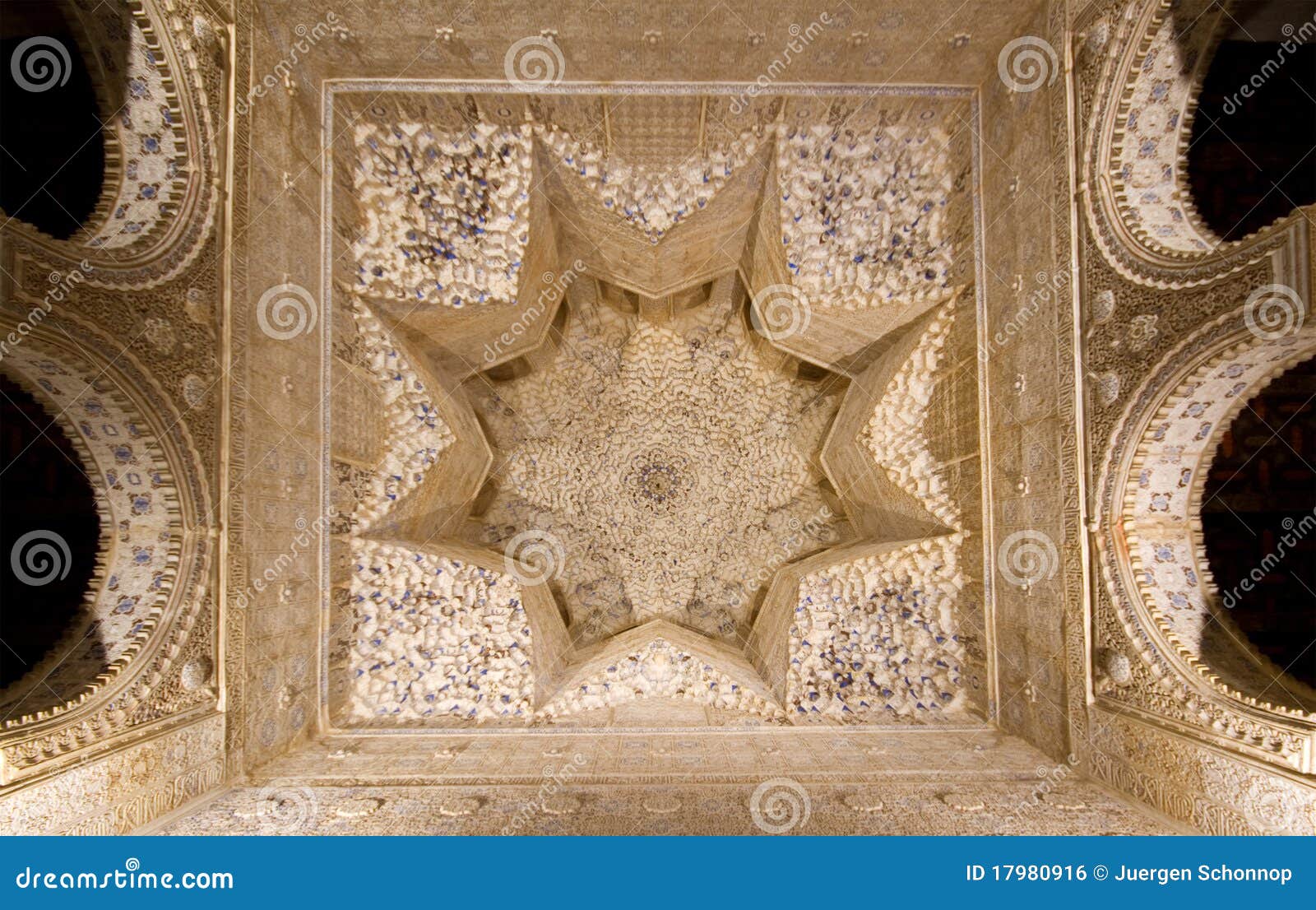 Moorish Ceiling at the Alhambra Palace Stock Photo - Image of night ...
