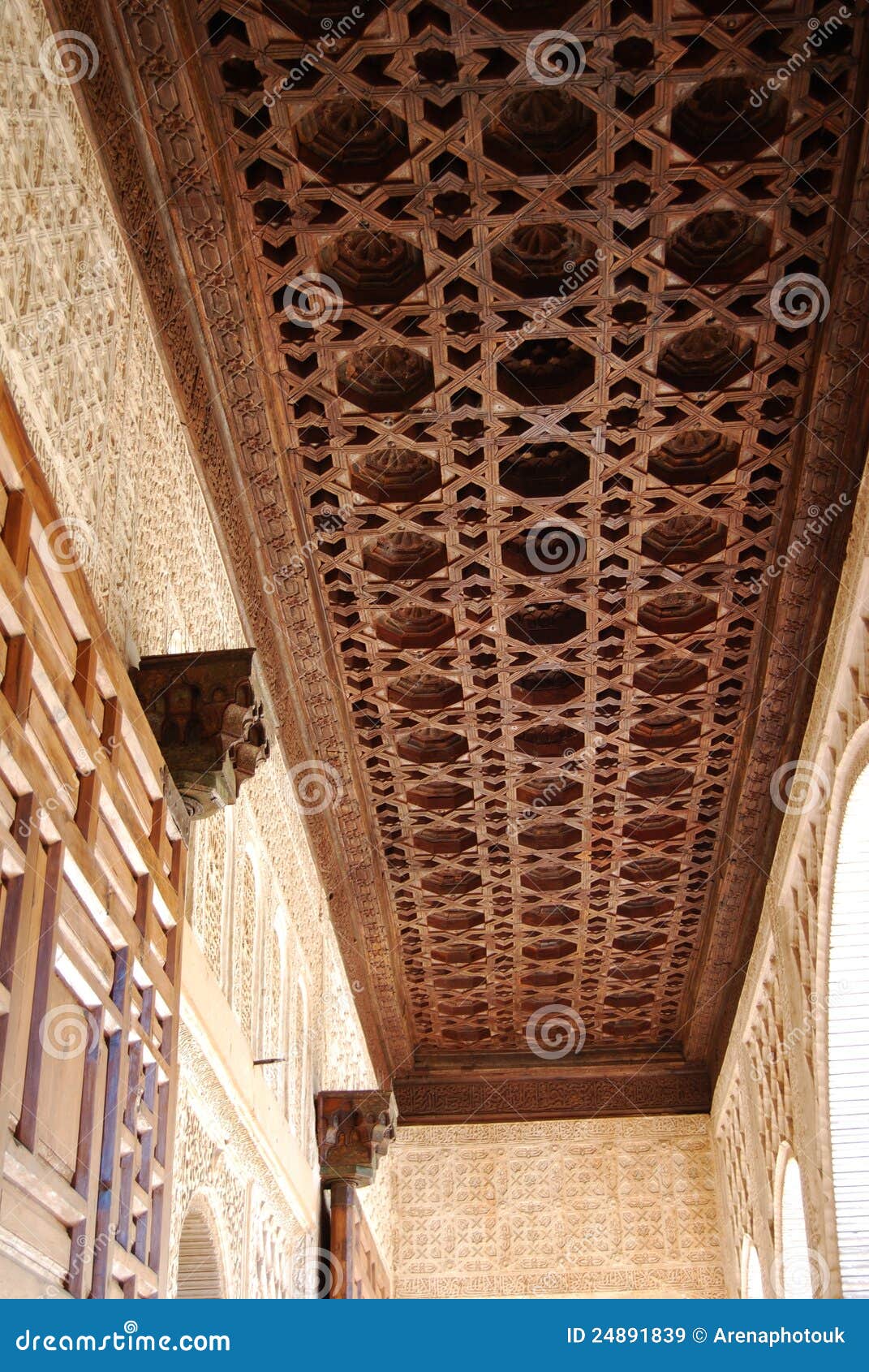 Moorish Ceiling, Alhambra Palace, Granada. Stock Image - Image of ...