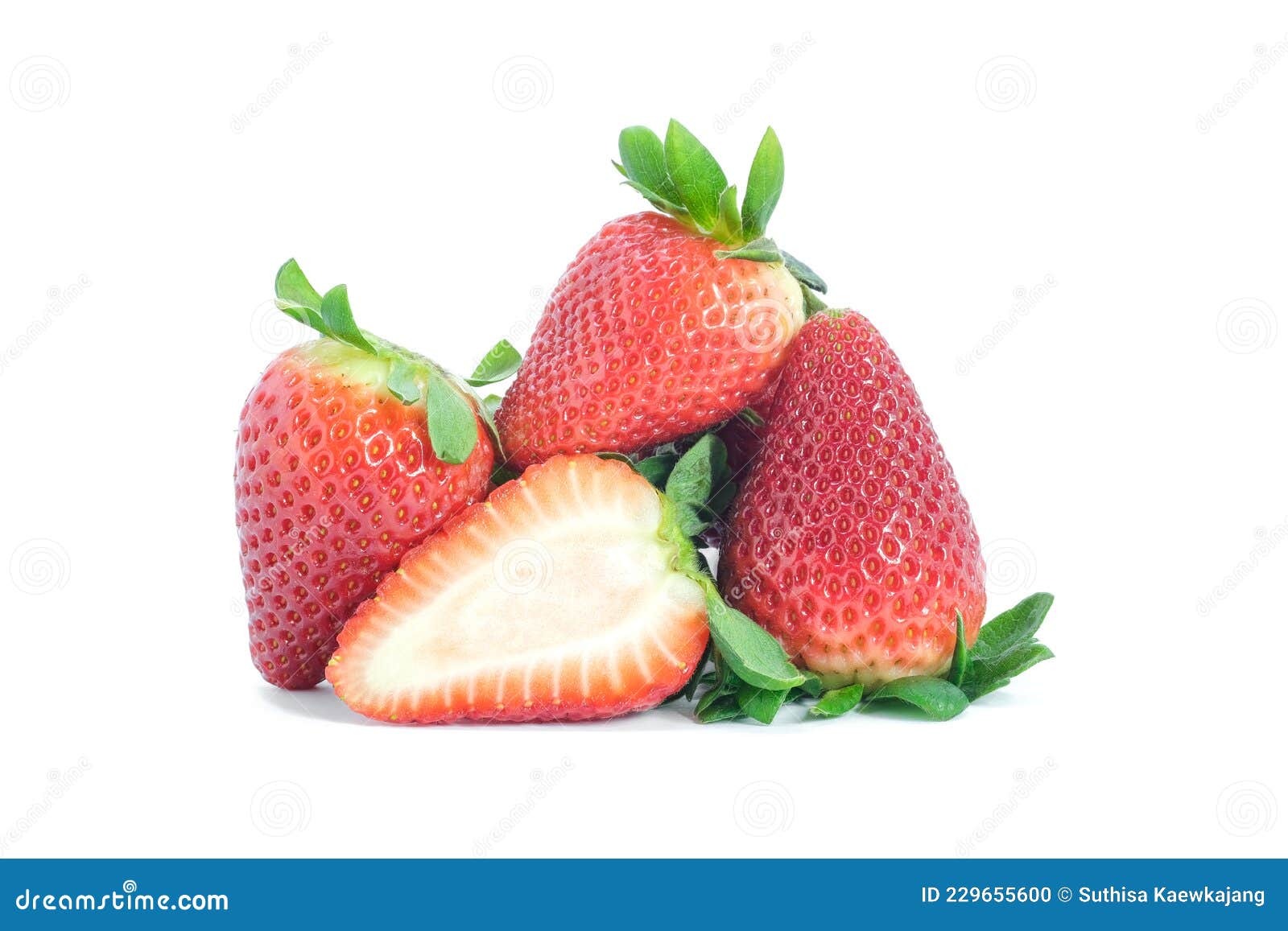 Morango Fresco De Fundo Branco. Fechar Um Morango Foto de Stock ...