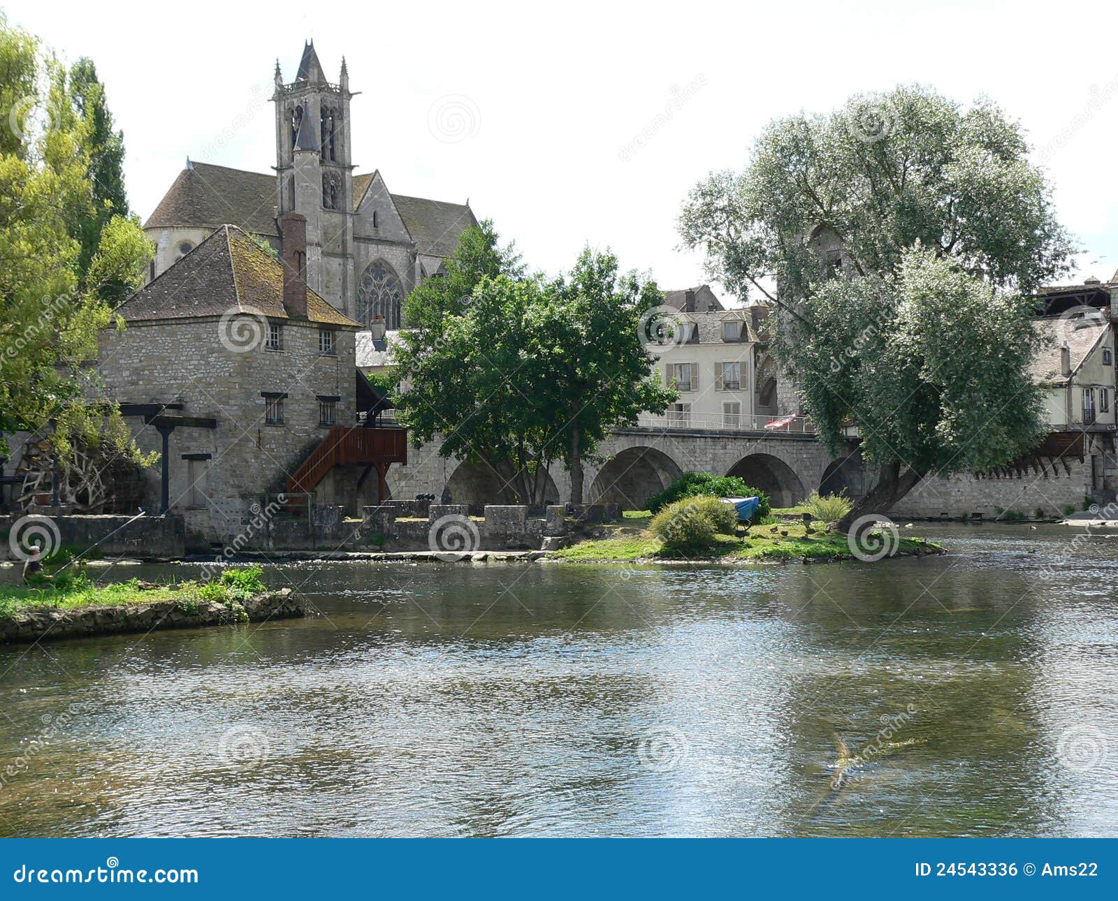 Moret-sur-Loing ( France ) stock photo. Image of architecture - 24543336